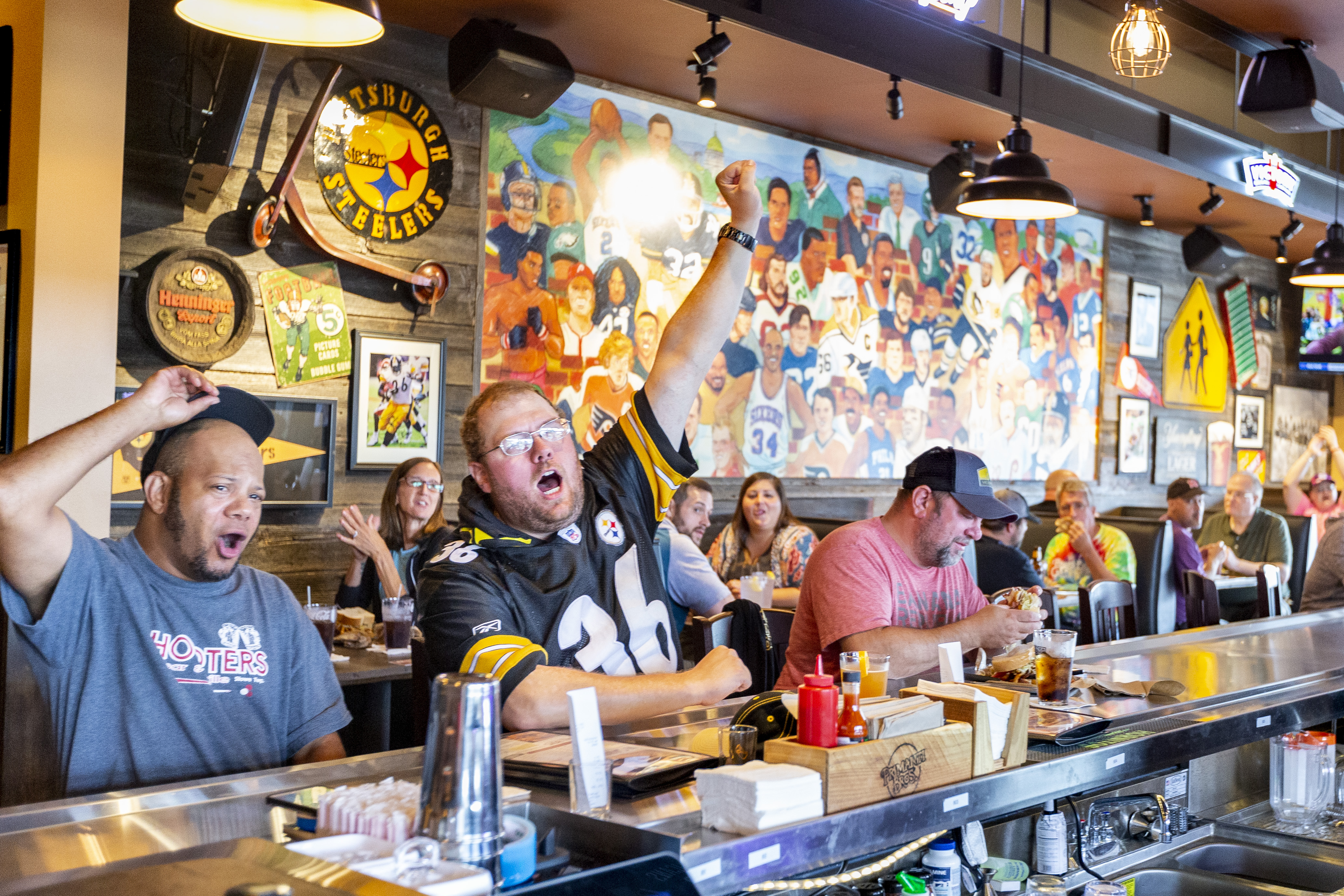 Primanti Brothers opens at Capital City Mall - pennlive.com