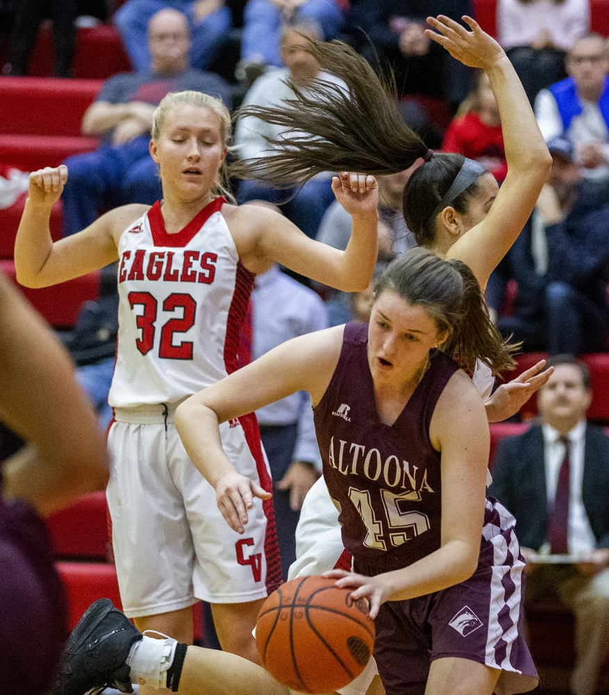 Cumberland Valley girls comeback on Altoona and win 40-39 - pennlive.com