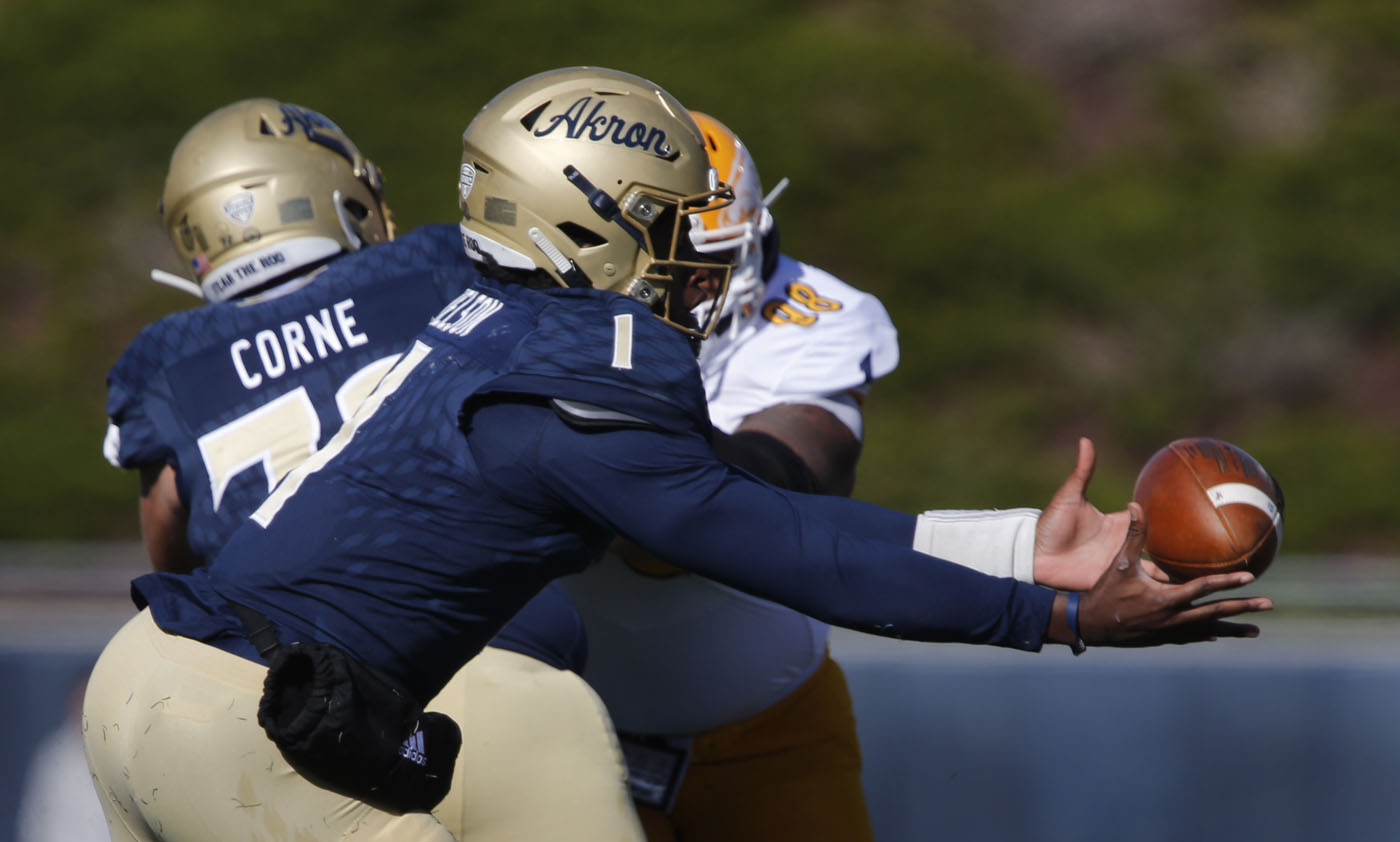 Kent State trounces Akron in MAC football, 26-3 - cleveland.com