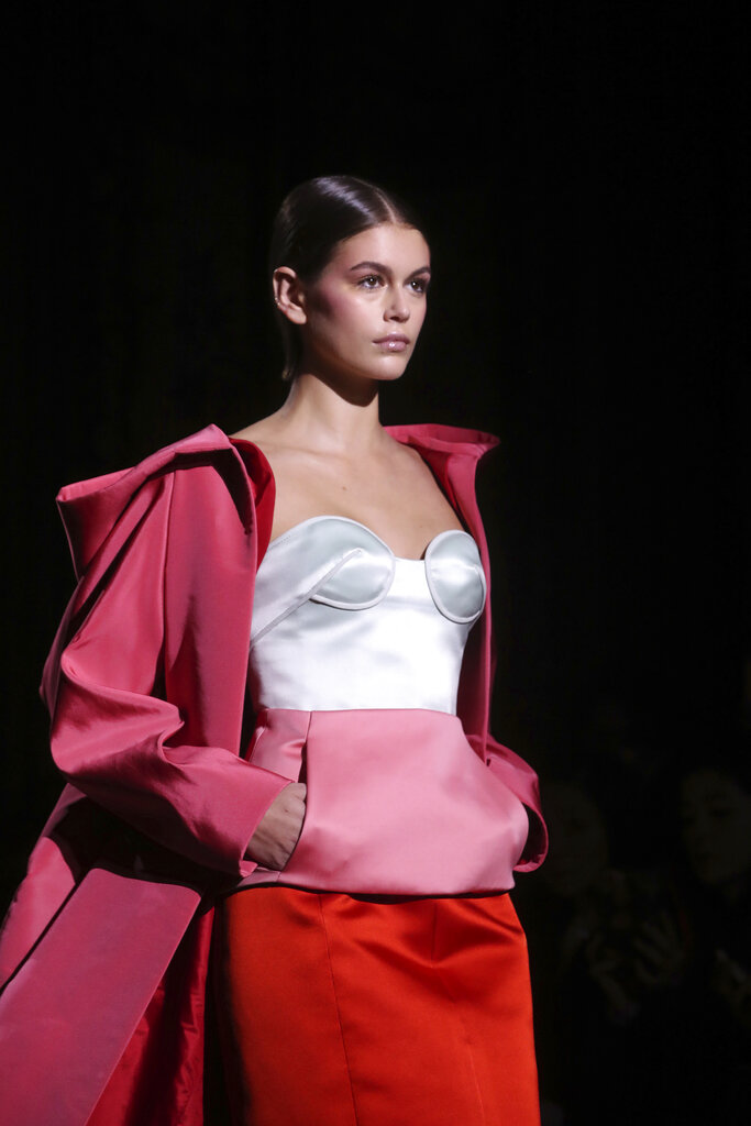 Haute Couture Spring/Summer 2020 fashion collection presented new looks ...