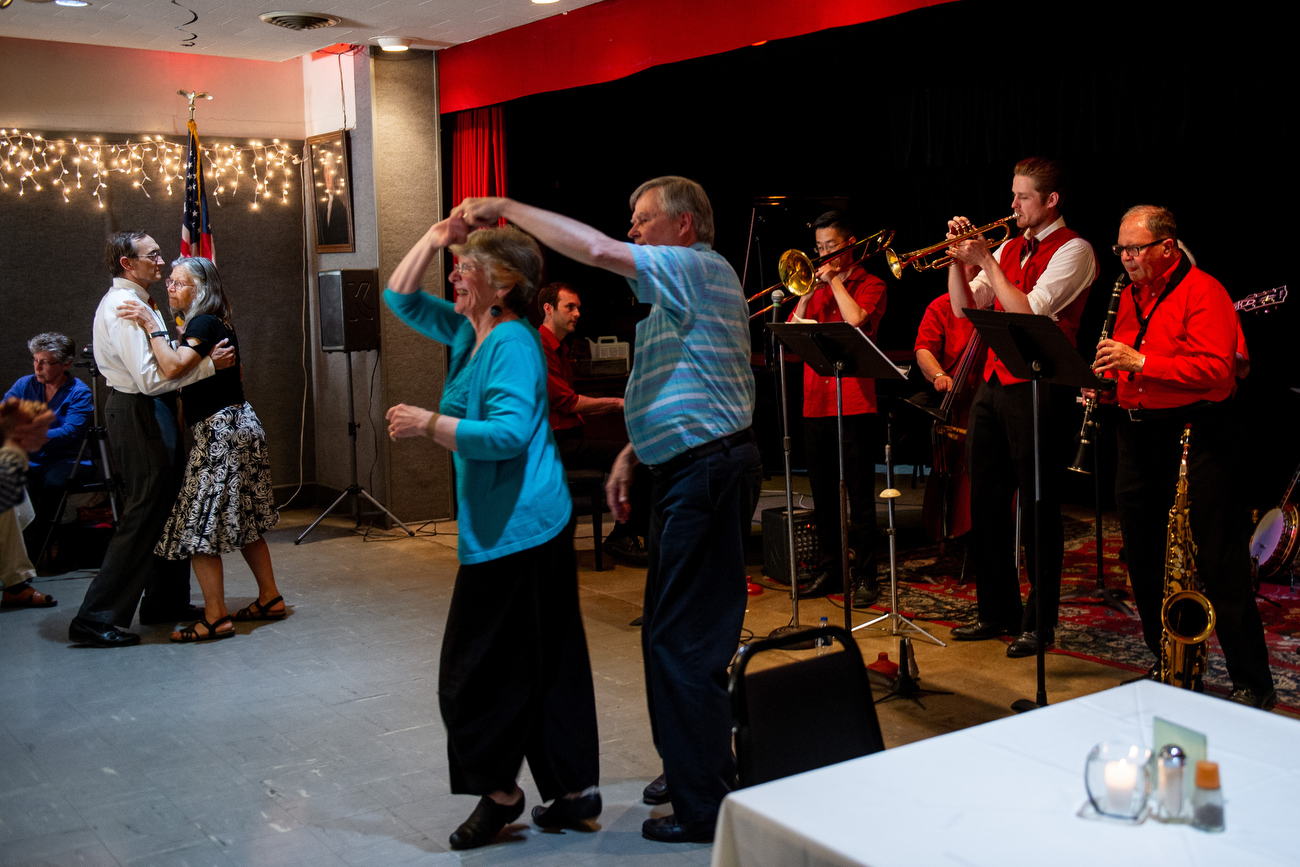 Memorial for Ann Arbor jazz musician Paul Klinger at Zal Gaz Grotto ...