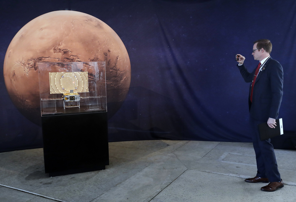 NASA spacecraft lands on Mars - oregonlive.com