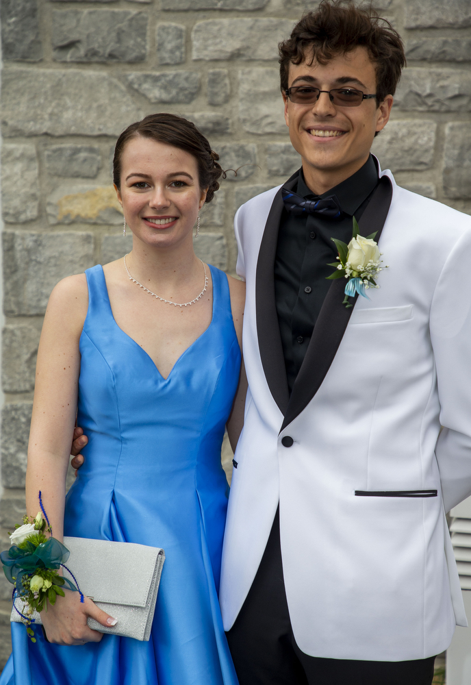 Trinity High School 2019 Prom at West Shore Country Club - pennlive.com