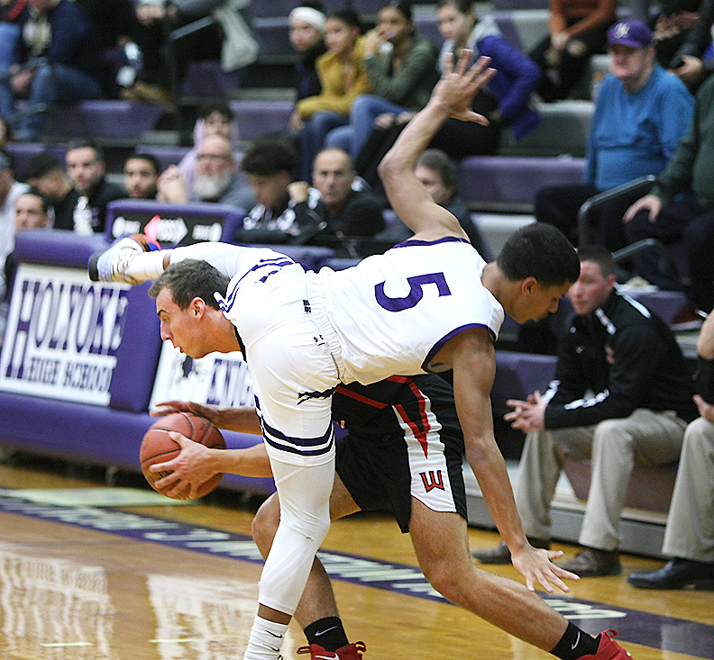 Holyoke vs Westfield boys Basketball 1/7/20 - masslive.com