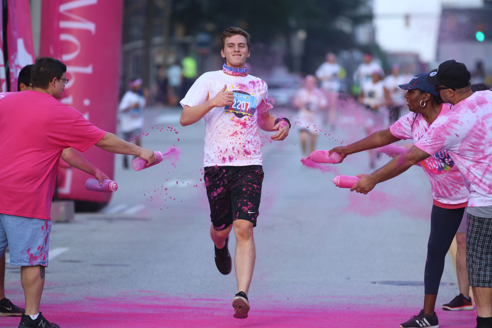 Color Run All-Star 5K runners take on colorful new look during the race ...
