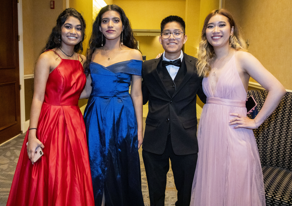 Cumberland Valley High School's 2019 Prom - pennlive.com