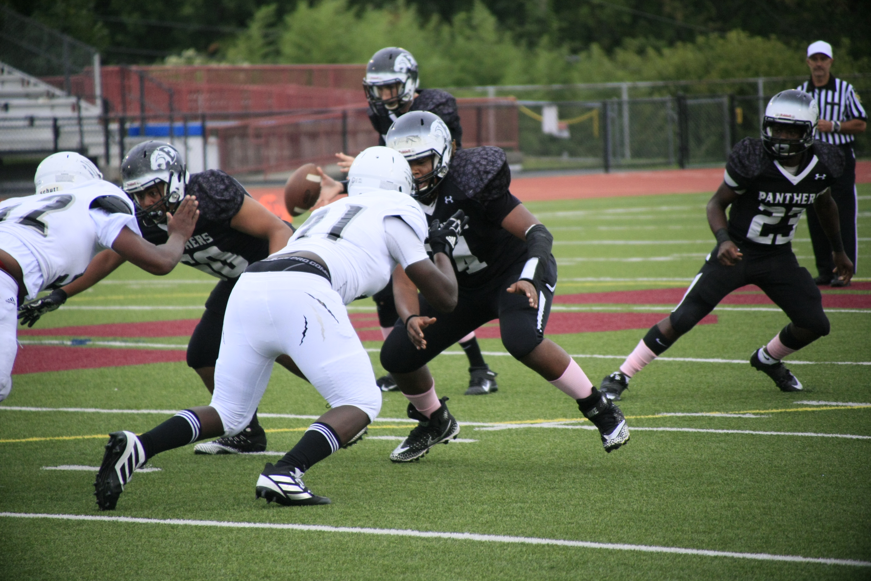 Harrisburg defeats CD East Saturday in football - pennlive.com