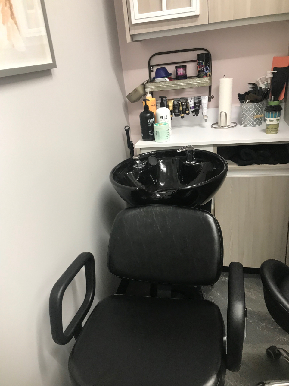 See inside Tangled at Six hair salon - silive.com