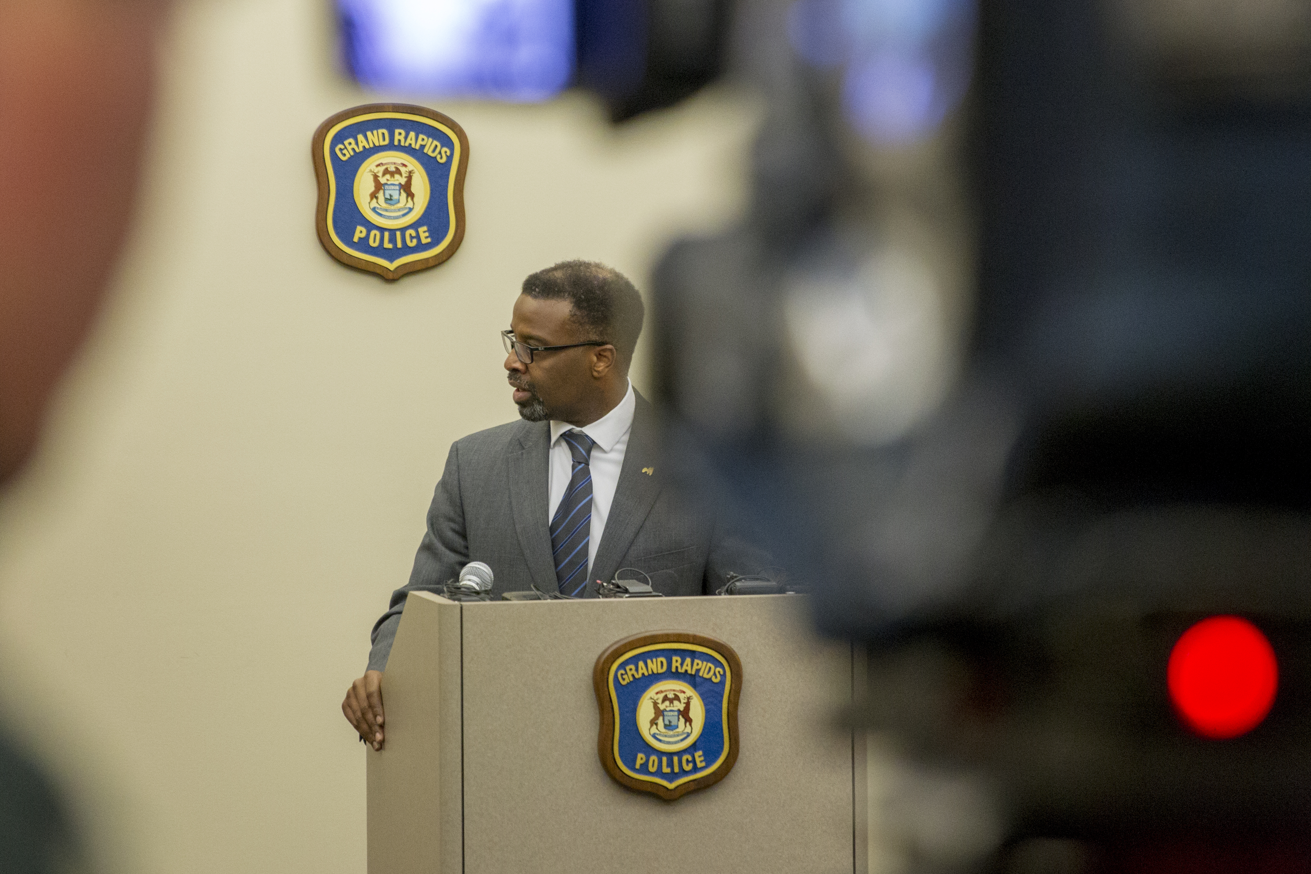Grand Rapids Police Chief David Rahinsky announces his retirement ...