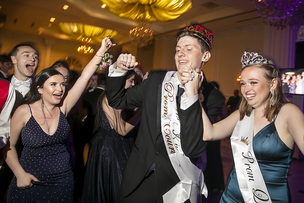 2019 Howell Senior Prom - nj.com
