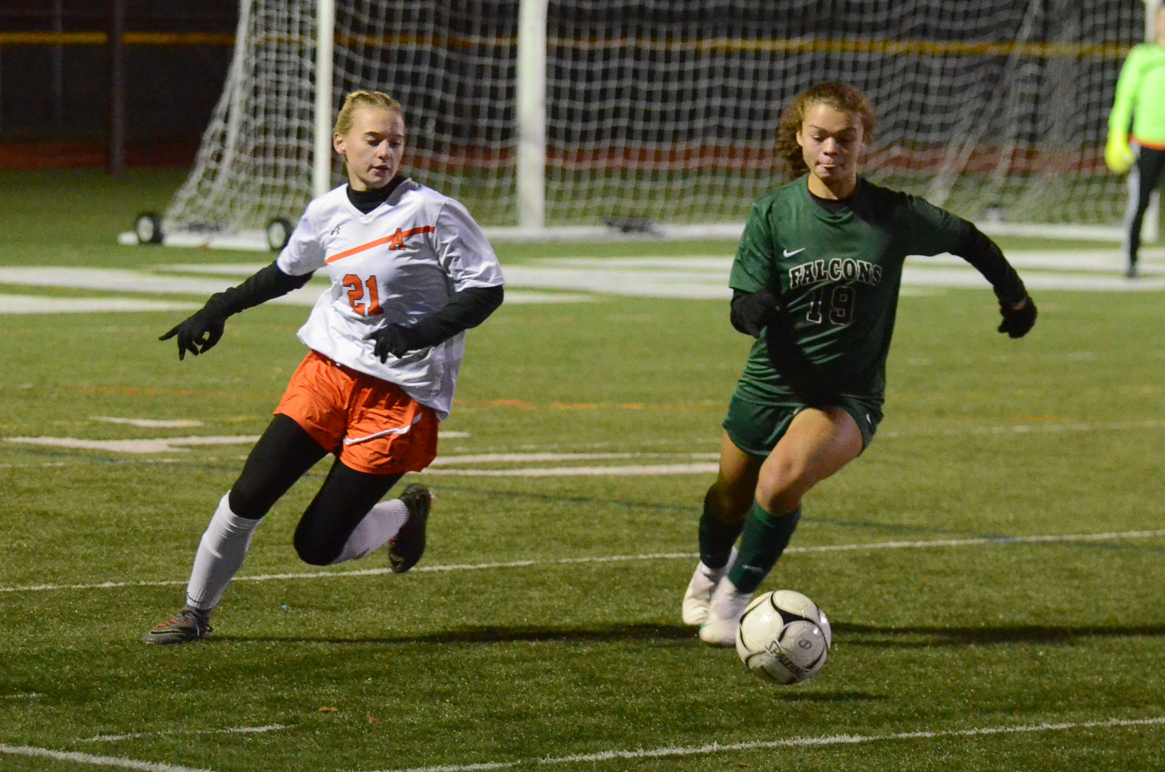 Minnechaug tops Agawam in WMass D-I semi - masslive.com