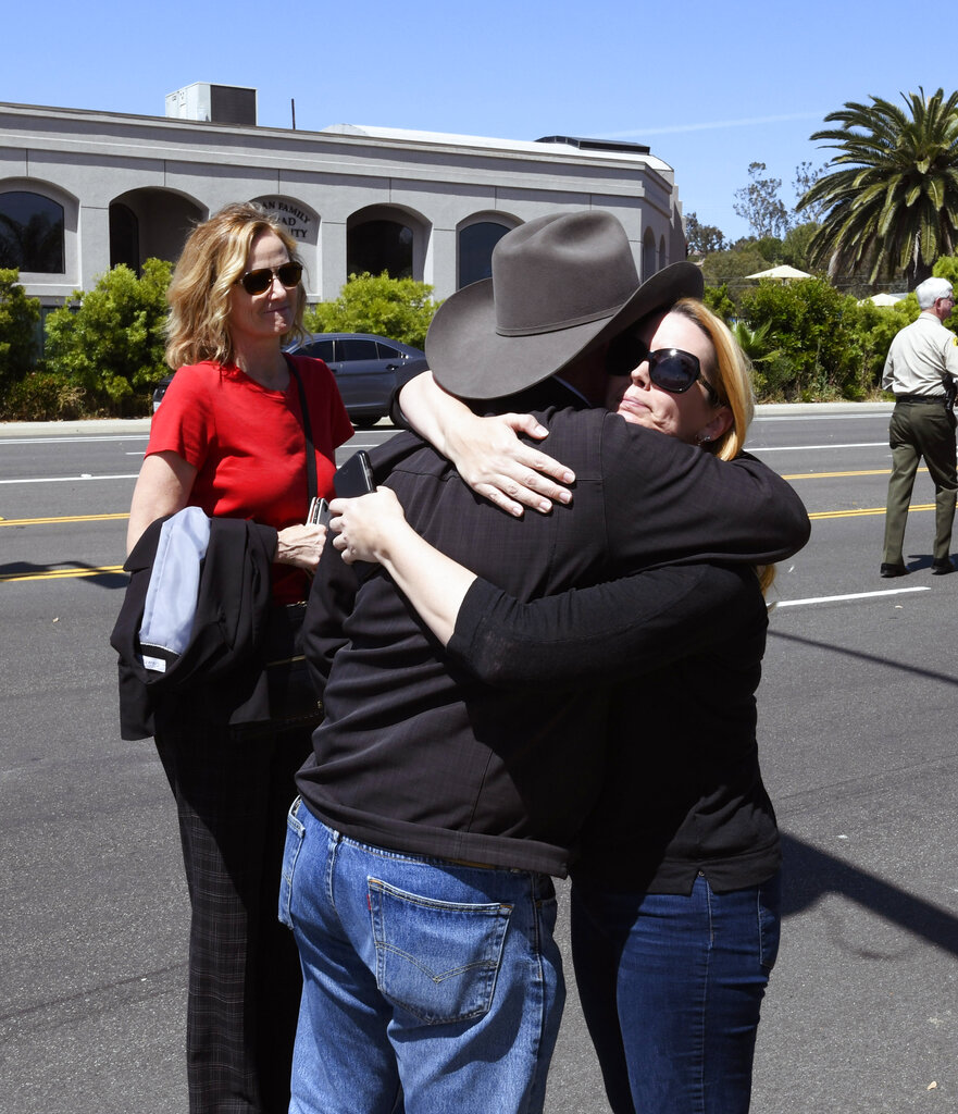 California synagogue shooting - oregonlive.com
