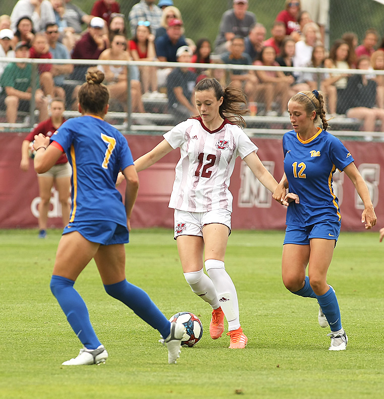 UMass Women's Soccer vs Pittsburgh 9/1/19 - masslive.com