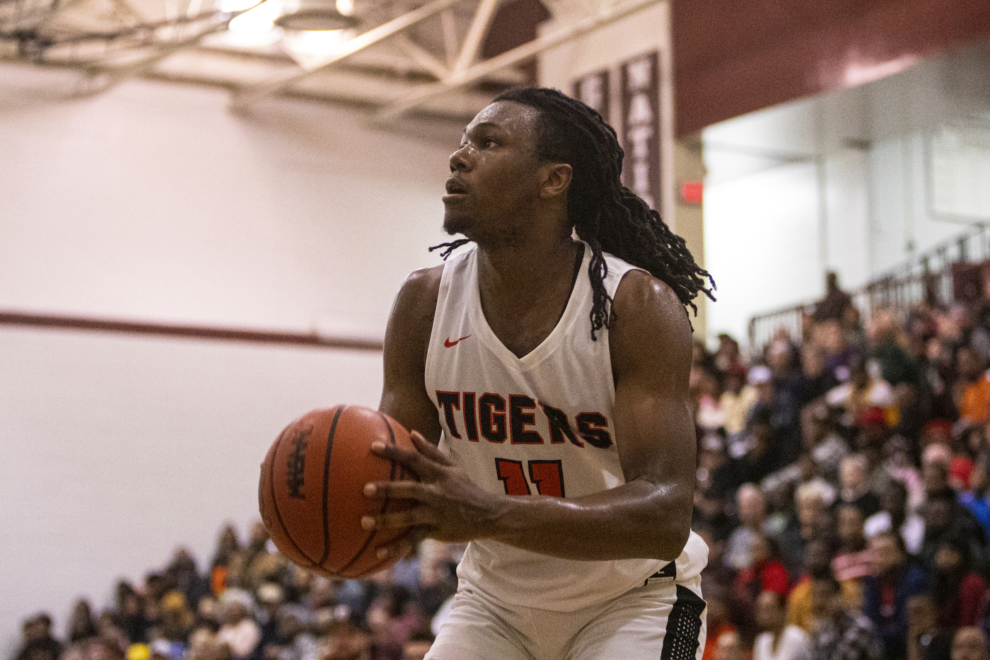 Flint Beecher defeats Benton Harbor 76-62 in Don Jackson Classic ...