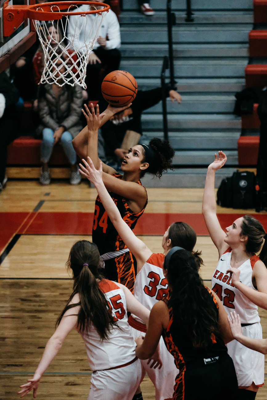 Flushing girls basketball defeat Linden 52-16 - mlive.com