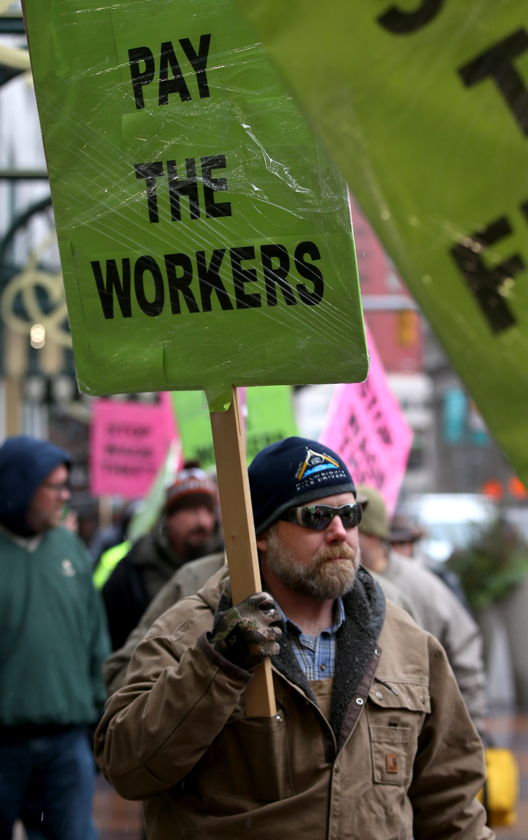 Protest over claims of unpaid construction work - cleveland.com