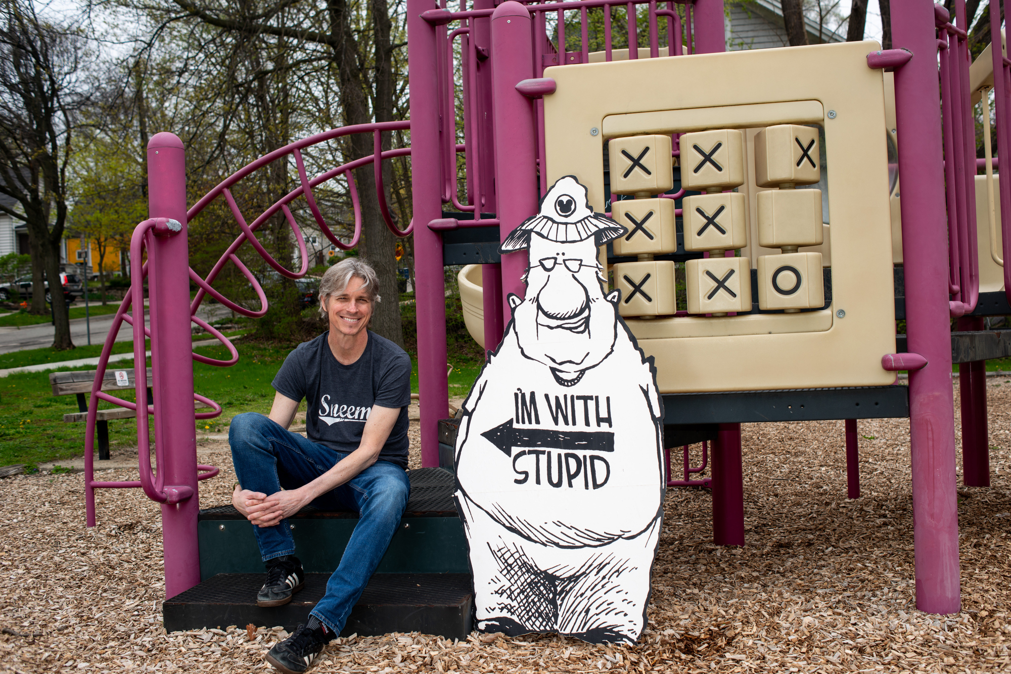 "Speed Bump" creator celebrates 25 years of single-panel syndication ...