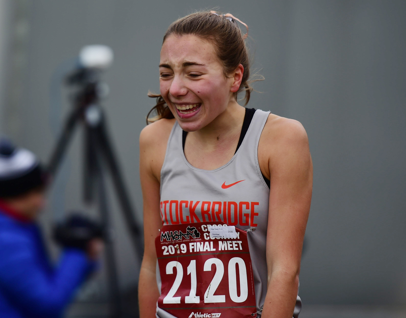Our favorite 40 photos from the 2019 Michigan high school cross country ...