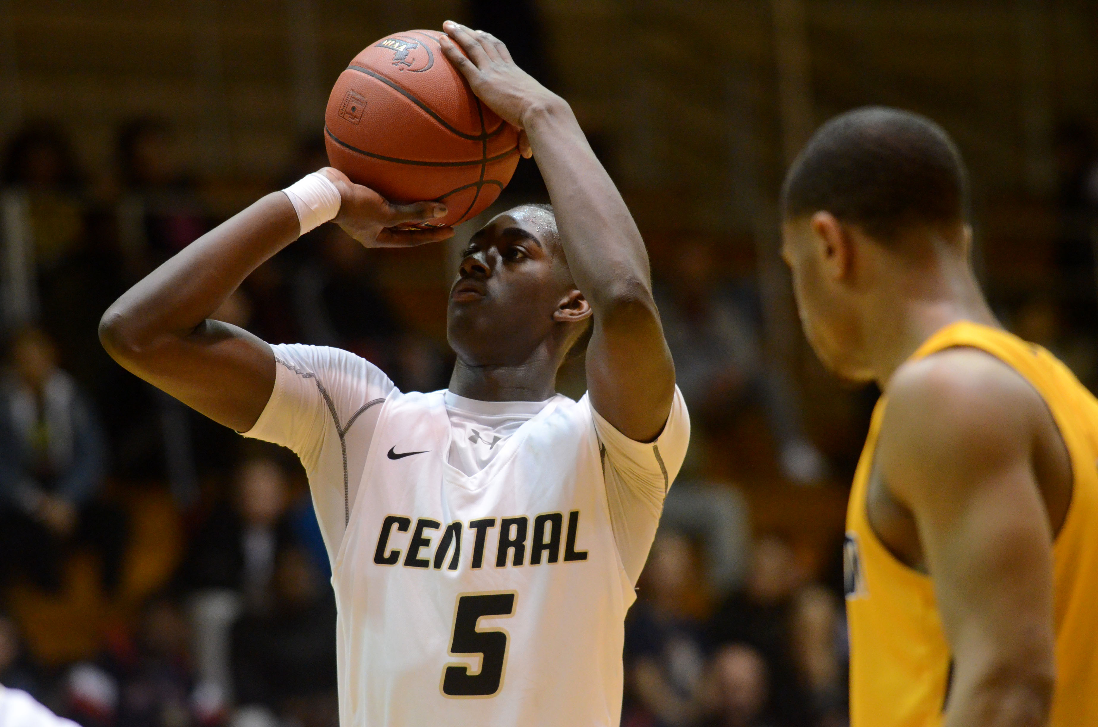 Central boys basketball defeats Putnam for WMass D-I crown - masslive.com