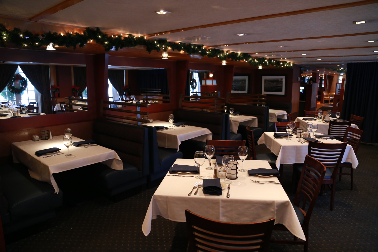 Don's Lighthouse Grille in Cleveland - cleveland.com