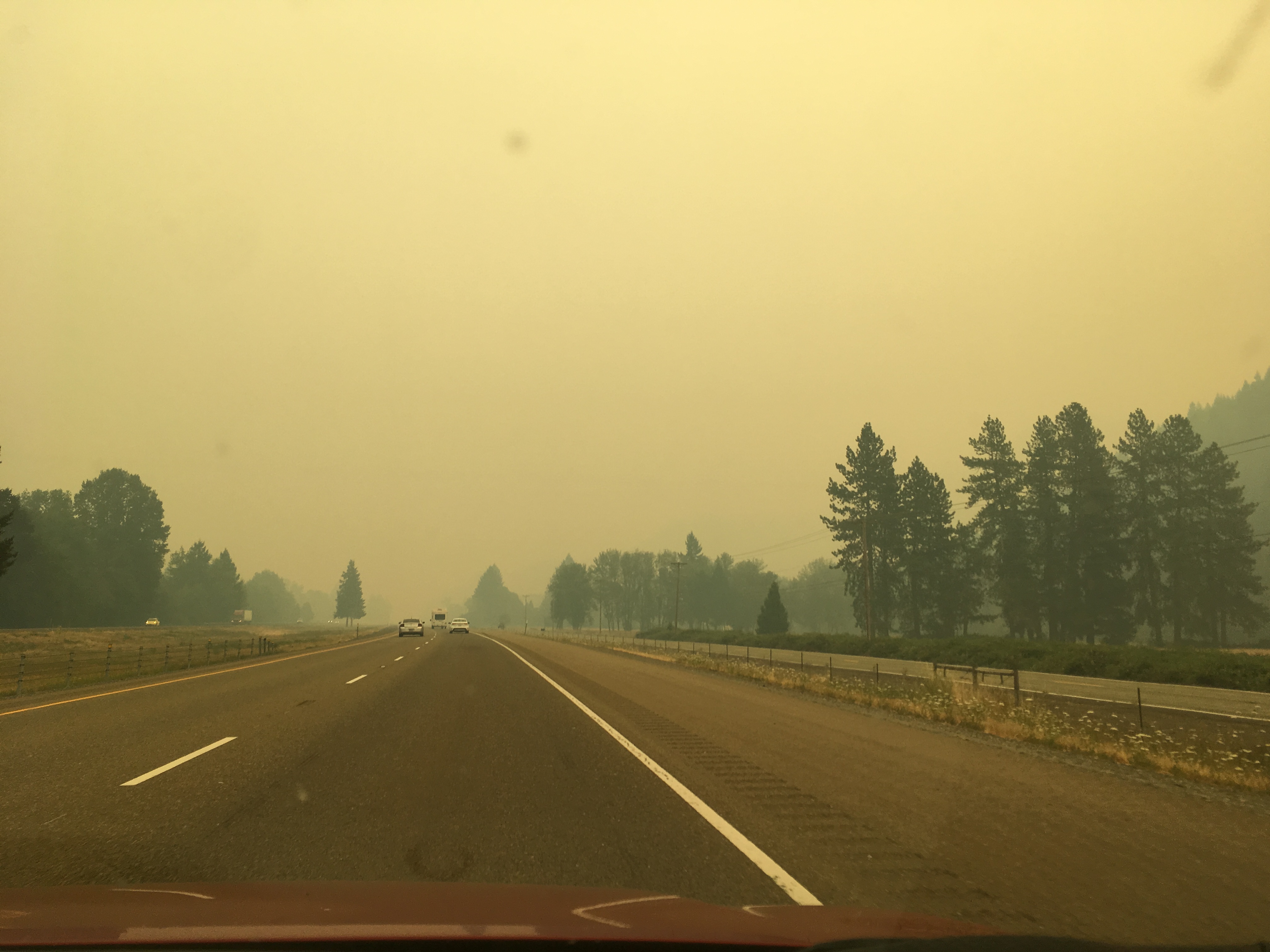 Milepost 97 fire burns in southern Oregon - oregonlive.com