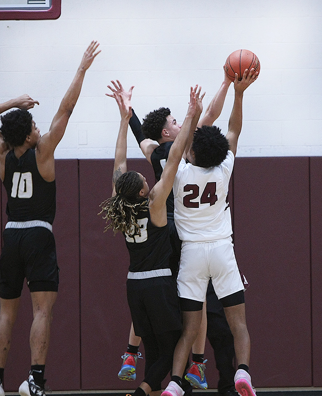 Amherst vs Central boys Basketball 2/19/20 - masslive.com