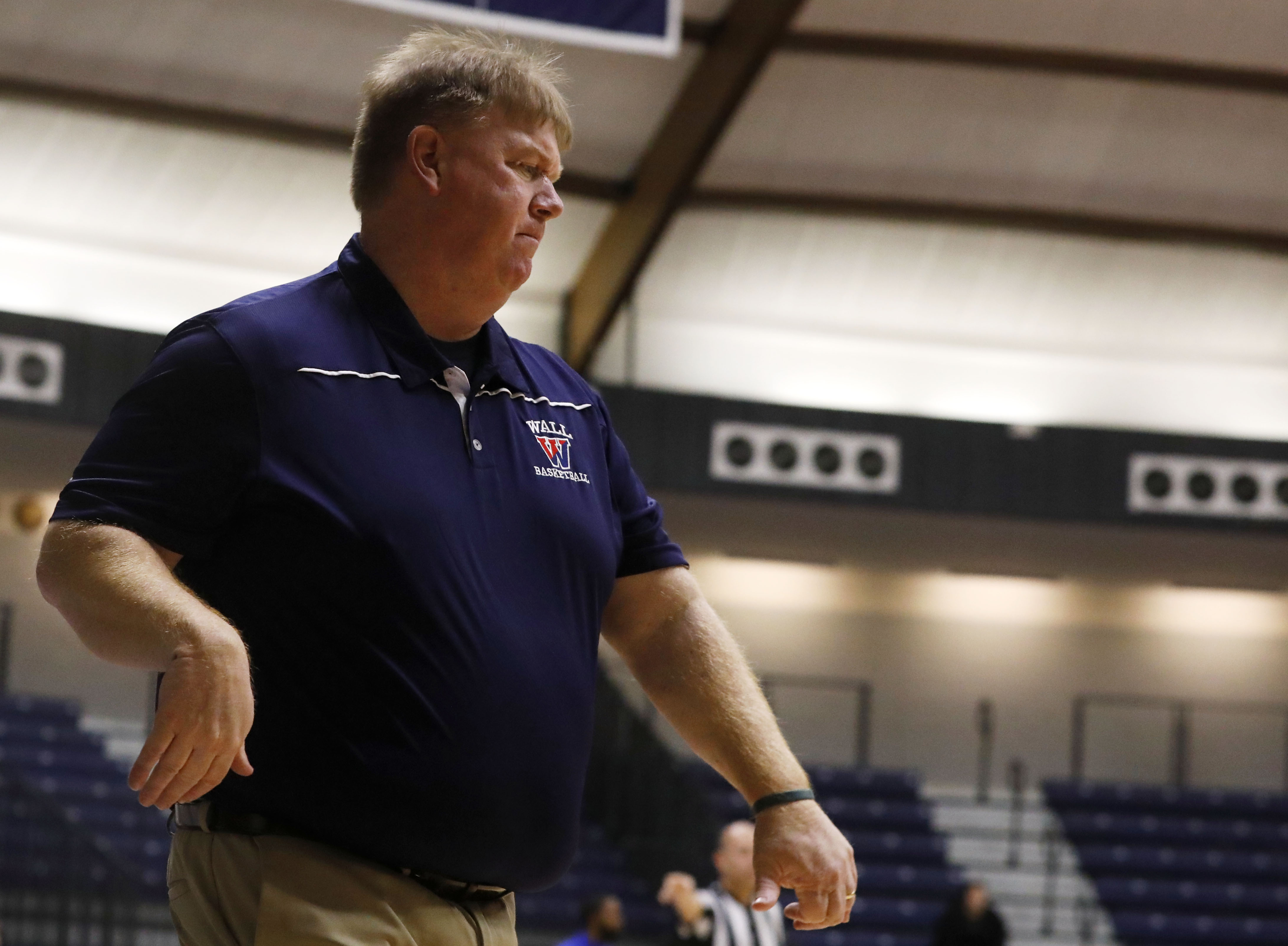 Boys Basketball: Irvington defeats Wall 70-66 in Shore Classic - nj.com