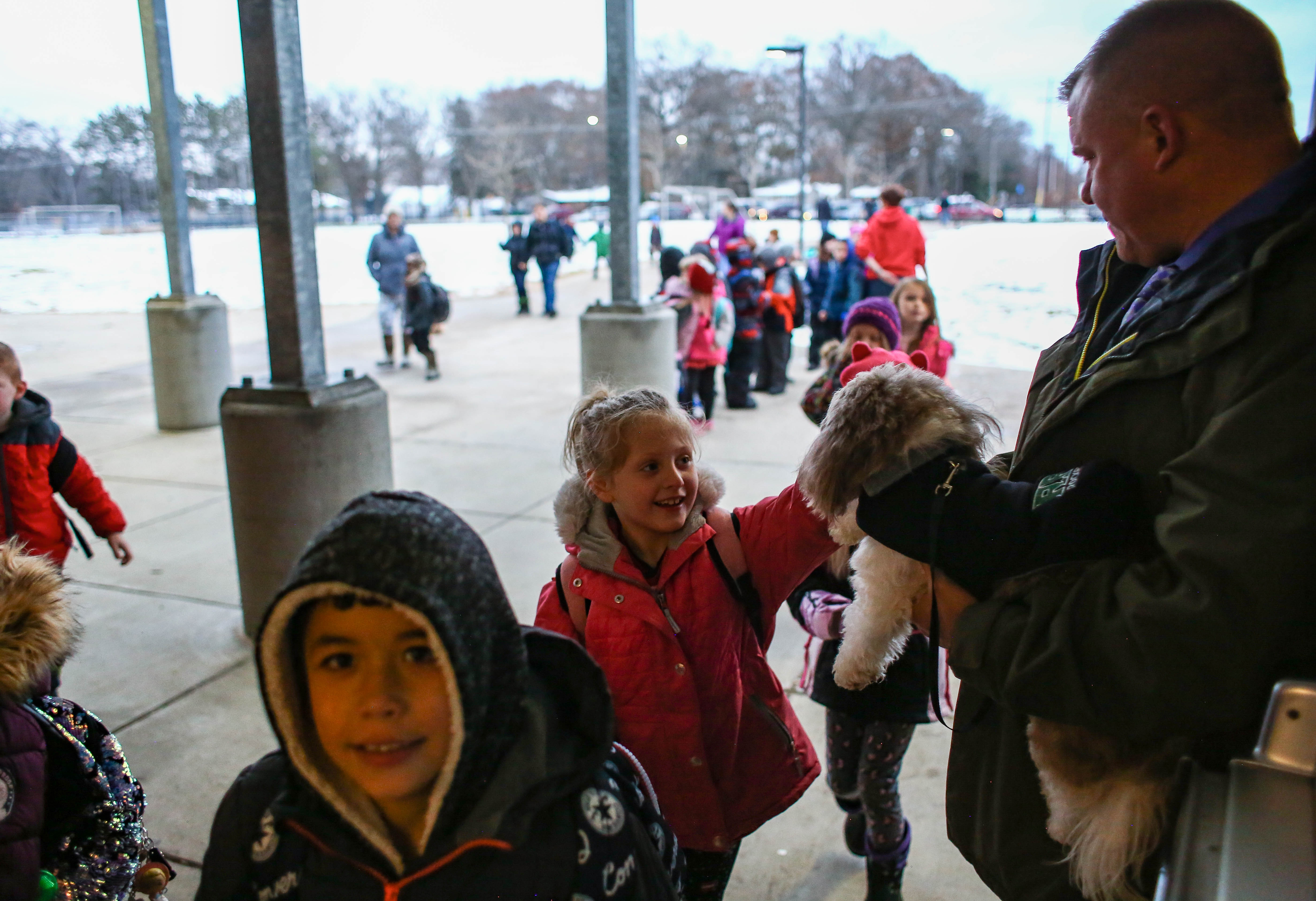 Therapy dog transforms elementary school - mlive.com