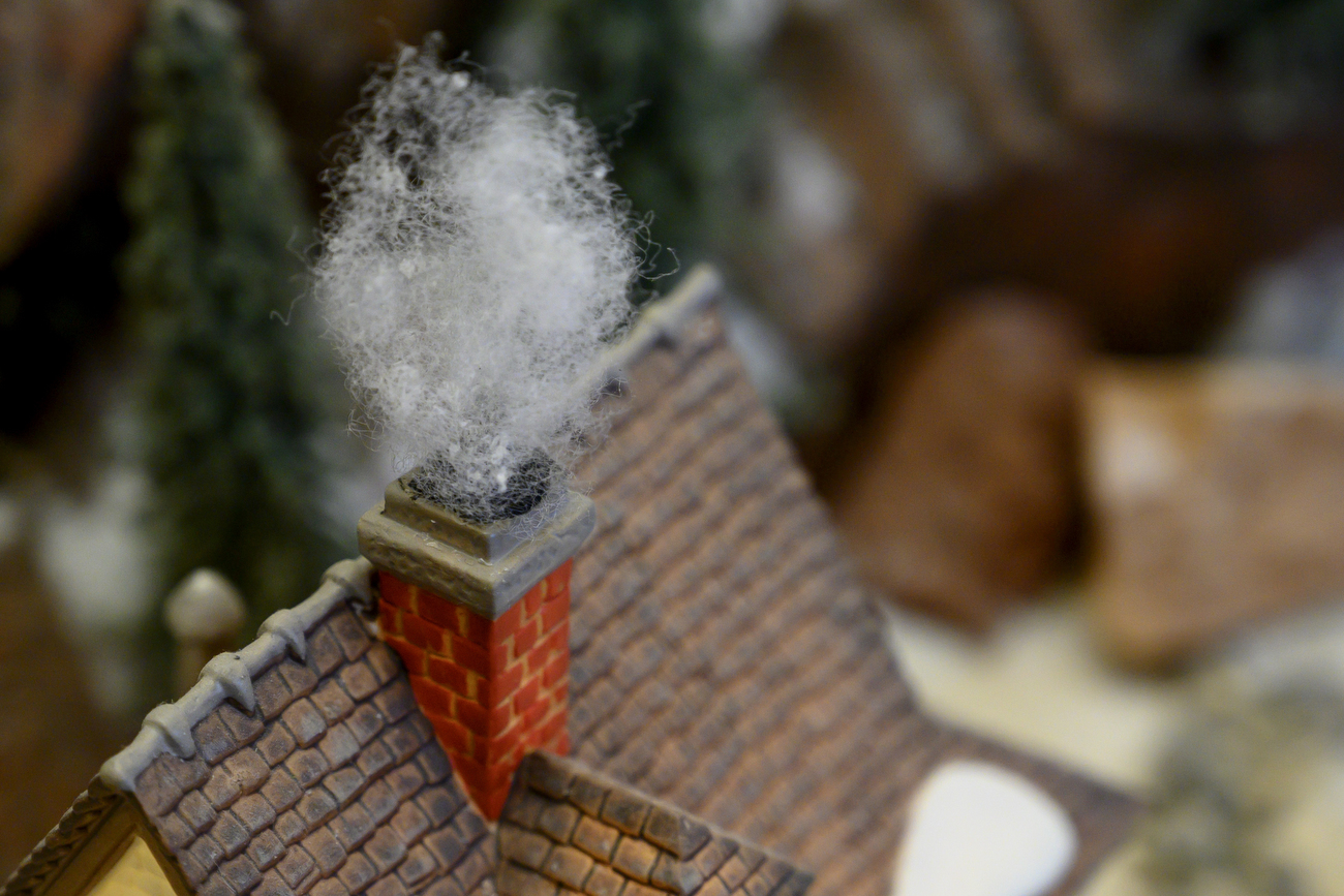 Plymouth woman builds enormous Dickensian model village display over ...