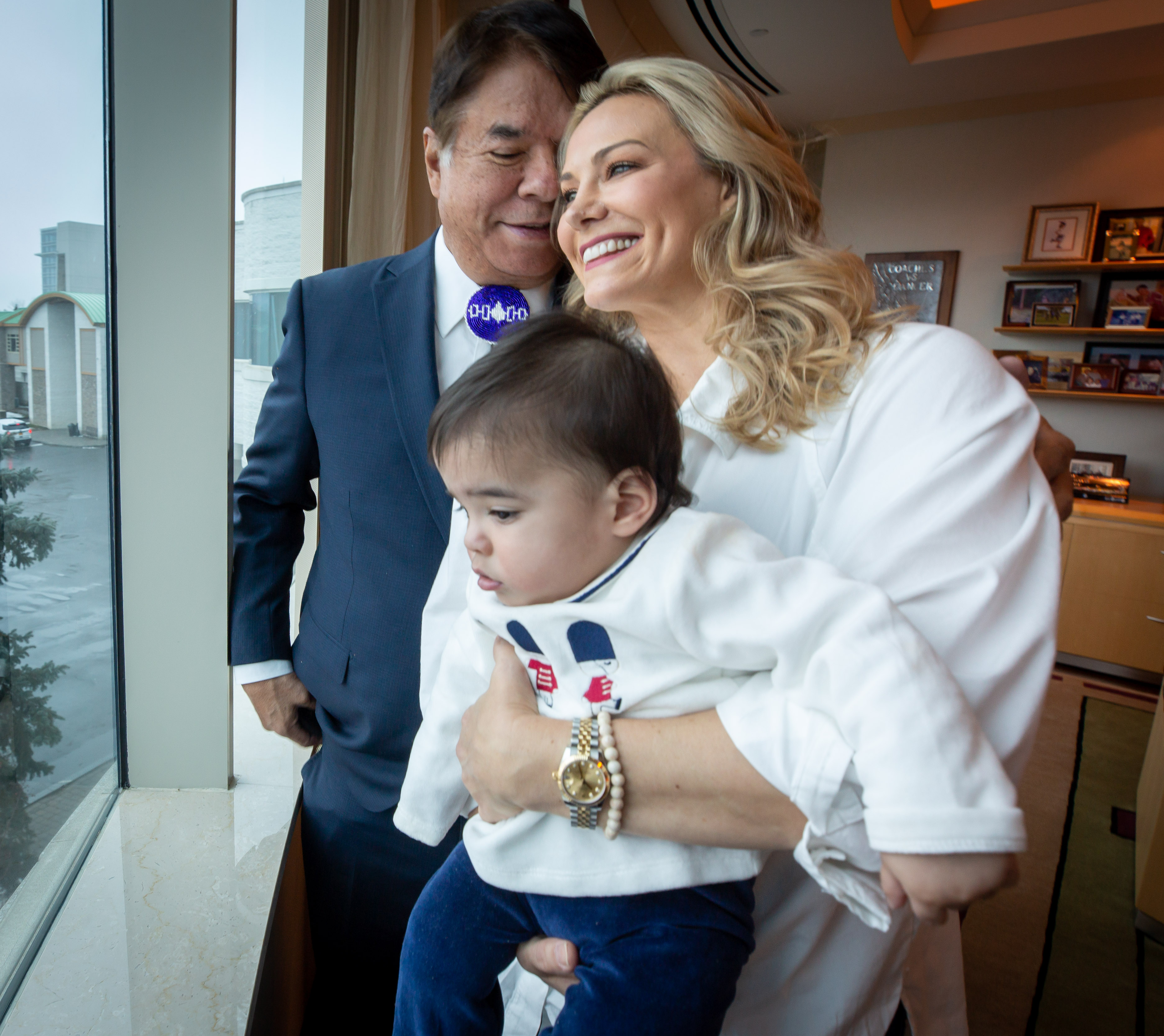 Ray and Renee Halbritter share terrifying story of son born at 2 pounds ...