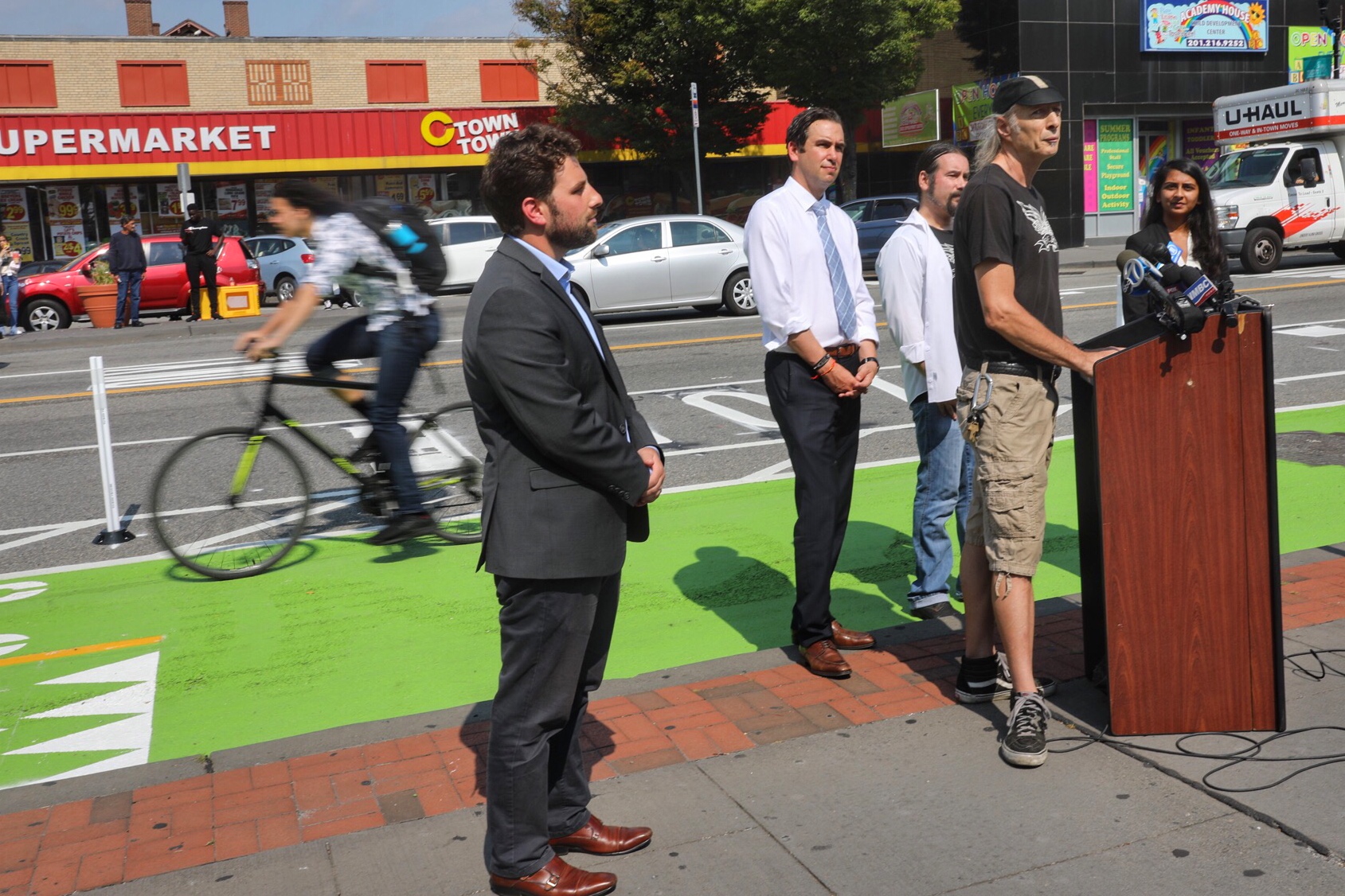Jersey City unveils protected bike lanes - nj.com