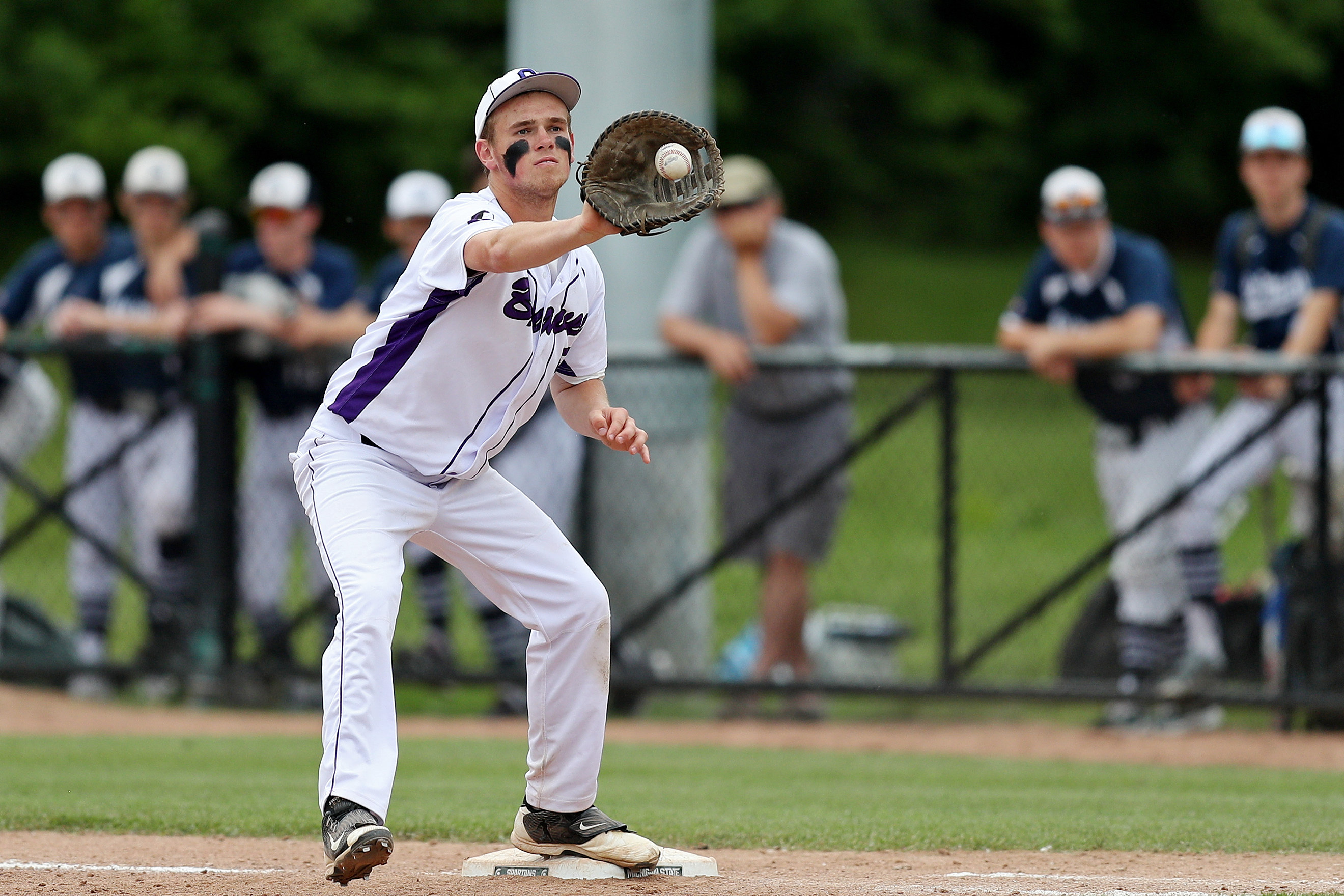 MHSAA Division 3 baseball semifinals: Grosse Pointe University Liggett ...