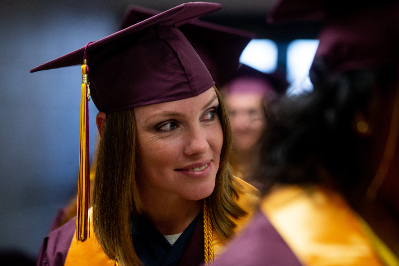 Huron Valley Women's Prison inmates graduate with associate's degrees ...