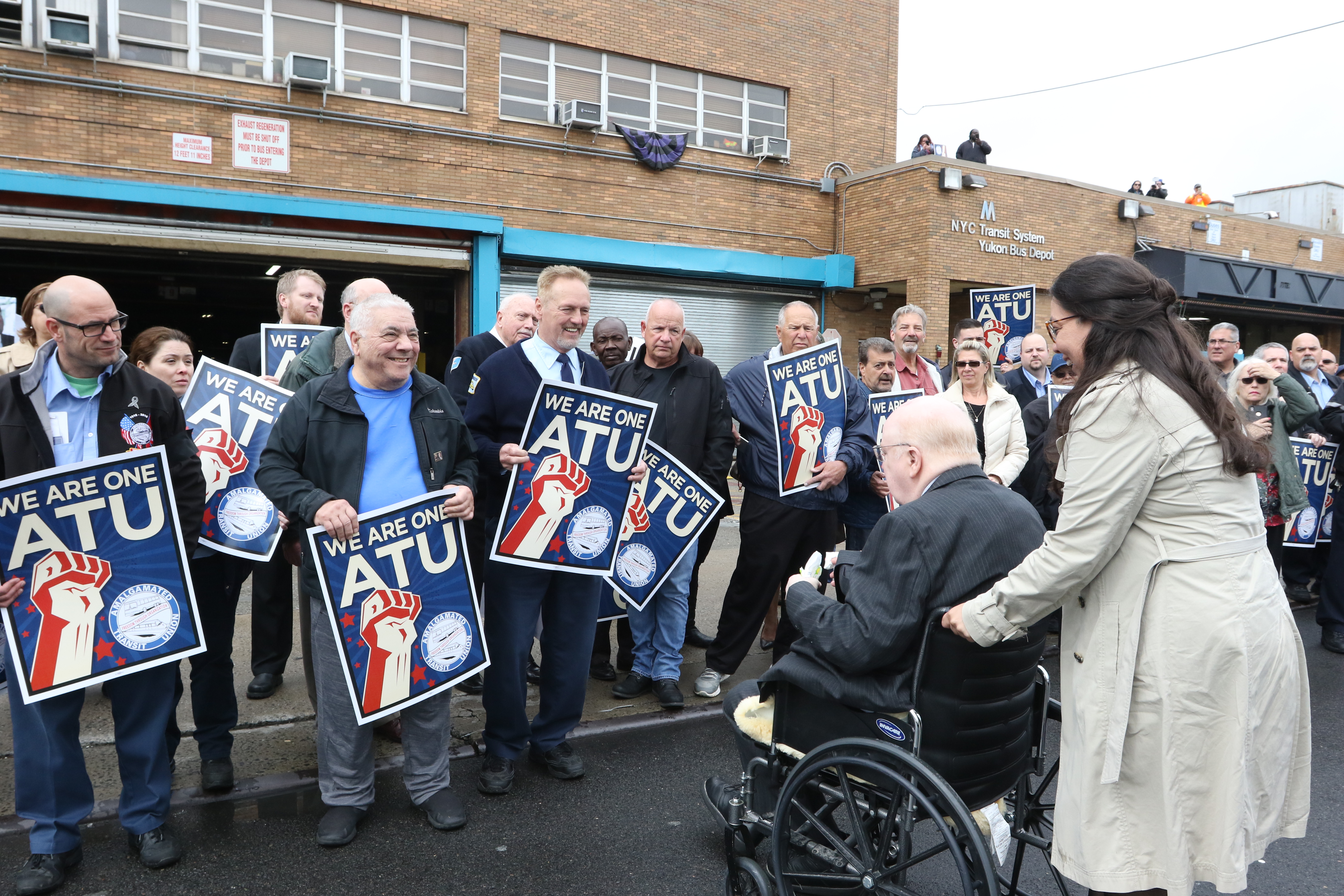 Larry Hanley ATU president honored by union, laid to rest - silive.com