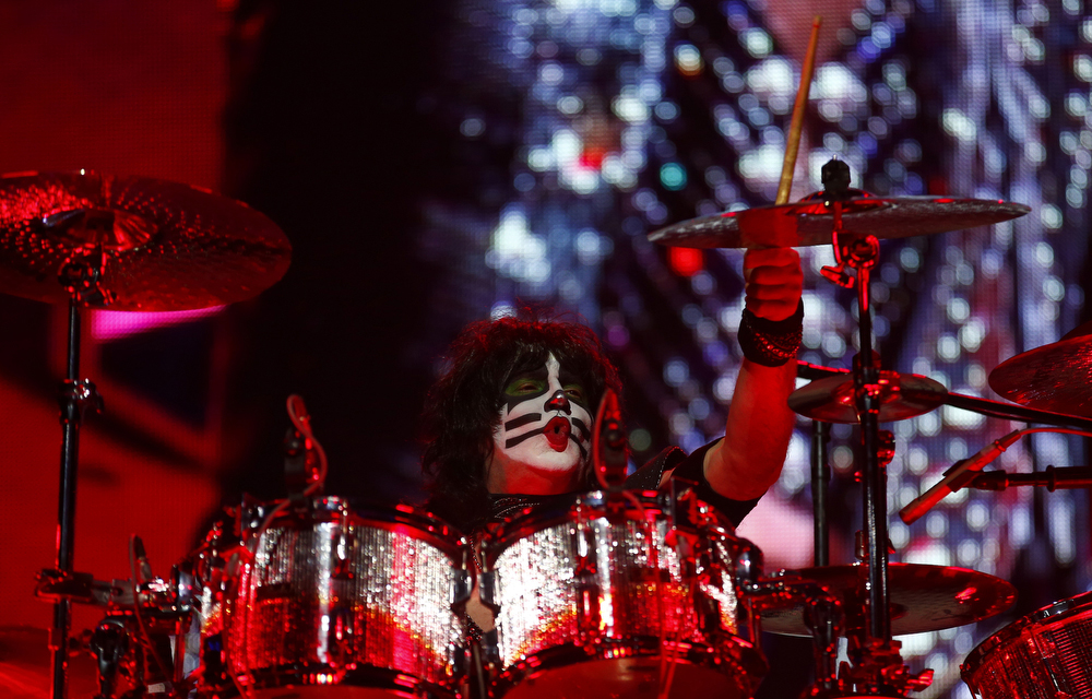 Legendary rockers KISS perform at PPL Center during their End of the ...