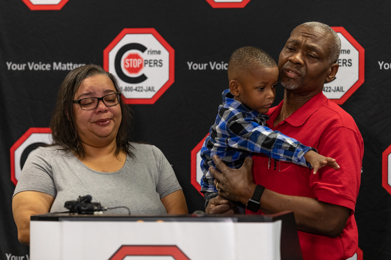 Crime Stoppers ask for help in unsolved murder case of Wanda Garner ...