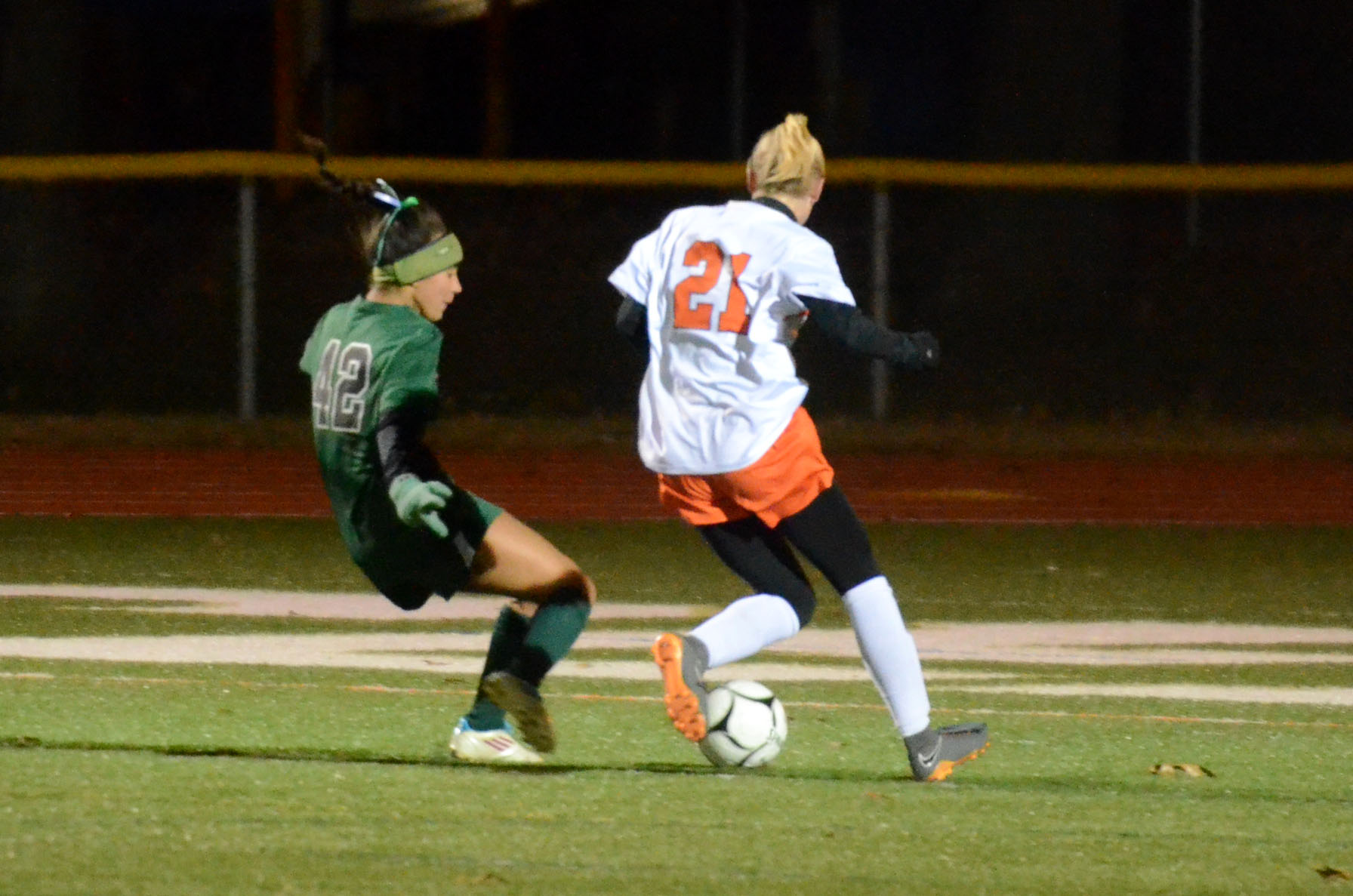 Minnechaug tops Agawam in WMass D-I semi - masslive.com