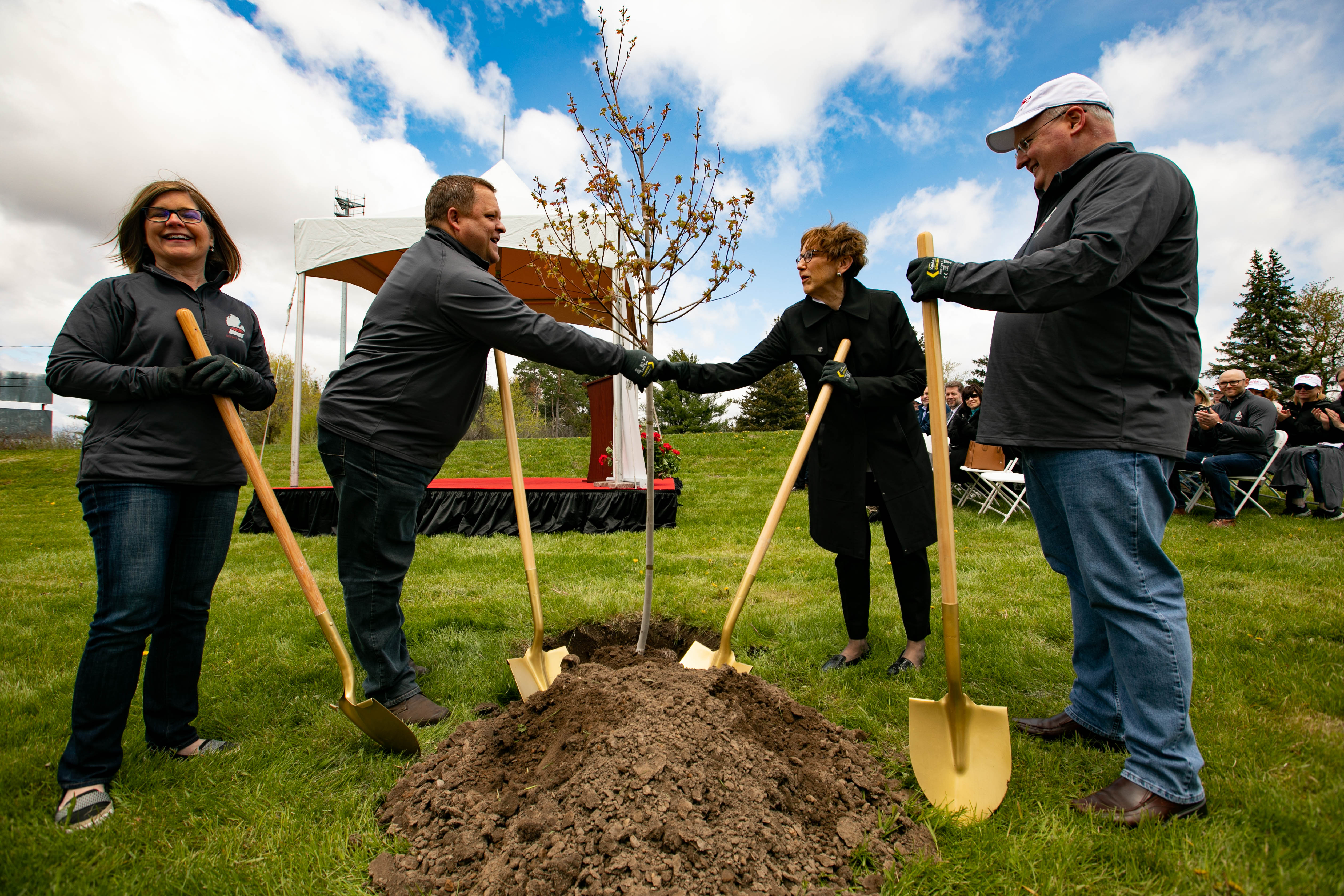DuPont establishes their presence in Michigan with a tree-planting ...