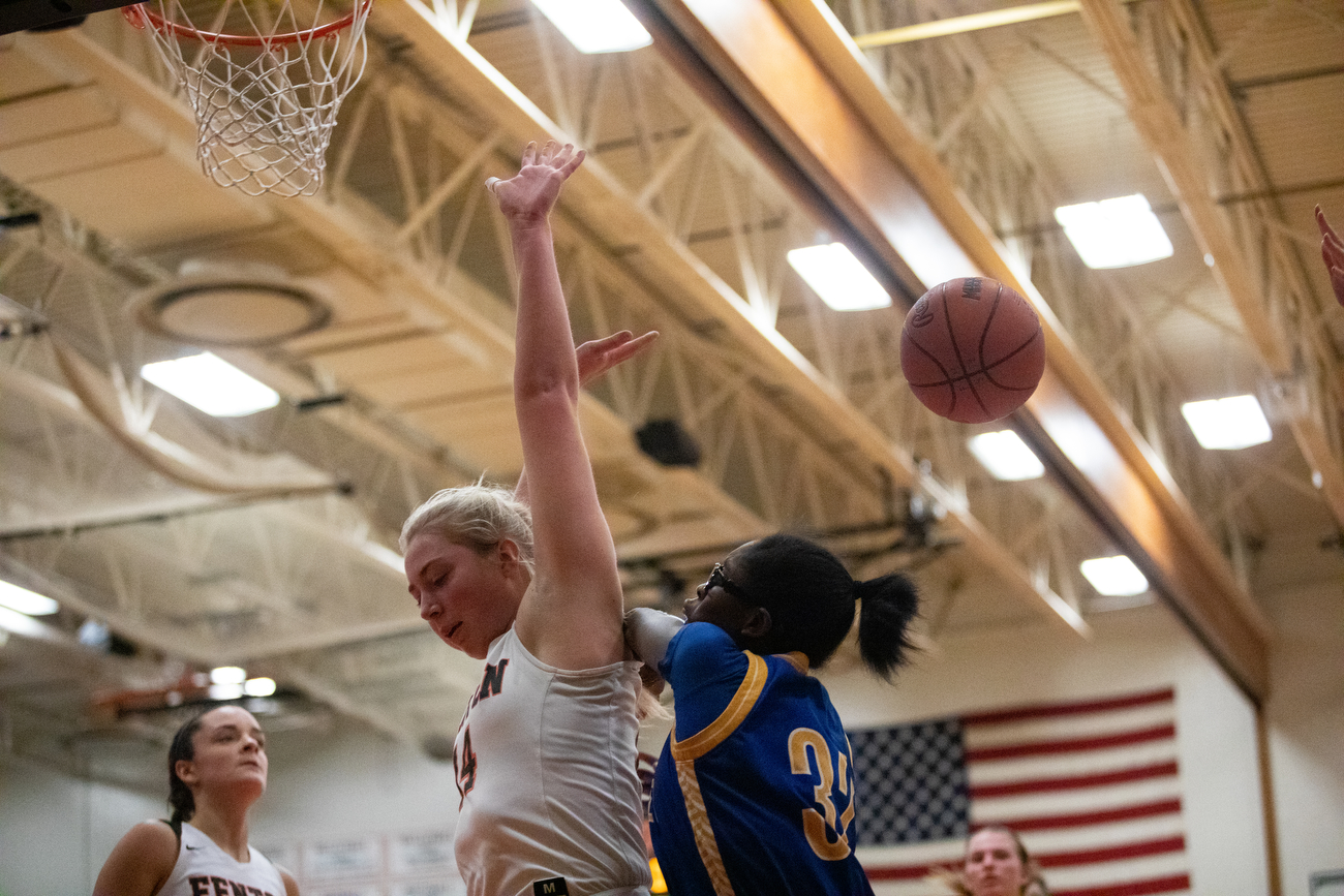 Fenton girls basketball defeats Kearsley - mlive.com