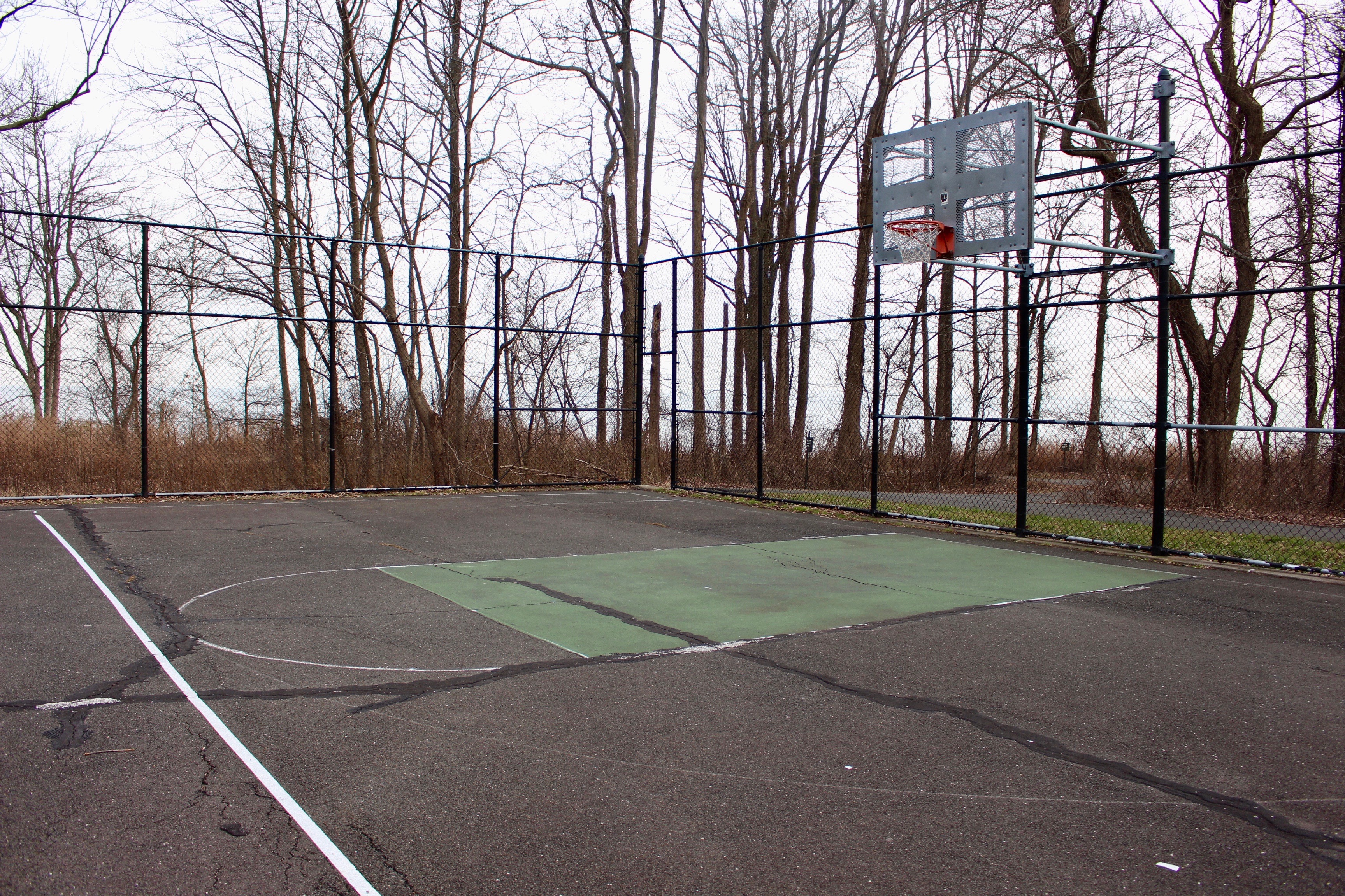 Wolfe's Pond berm reconstructed, new basketball courts coming - silive.com