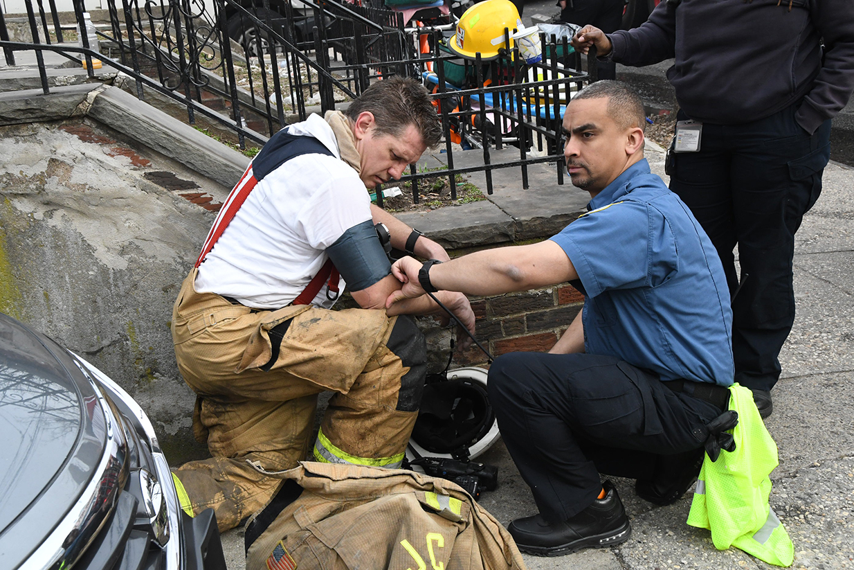 2-alarm blaze on Clinton Avenue, Jersey City, March 24, 2019 - nj.com