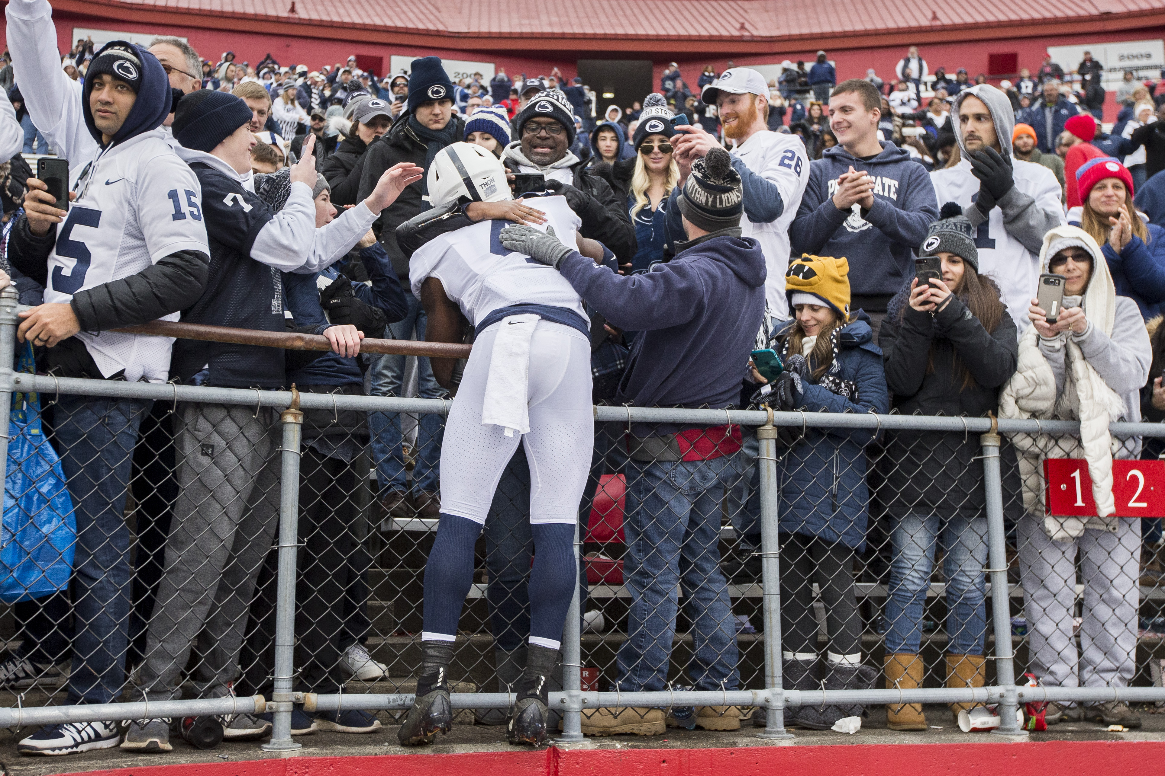 Penn State faces in the crowd from the 20-7 win over Rutgers - pennlive.com