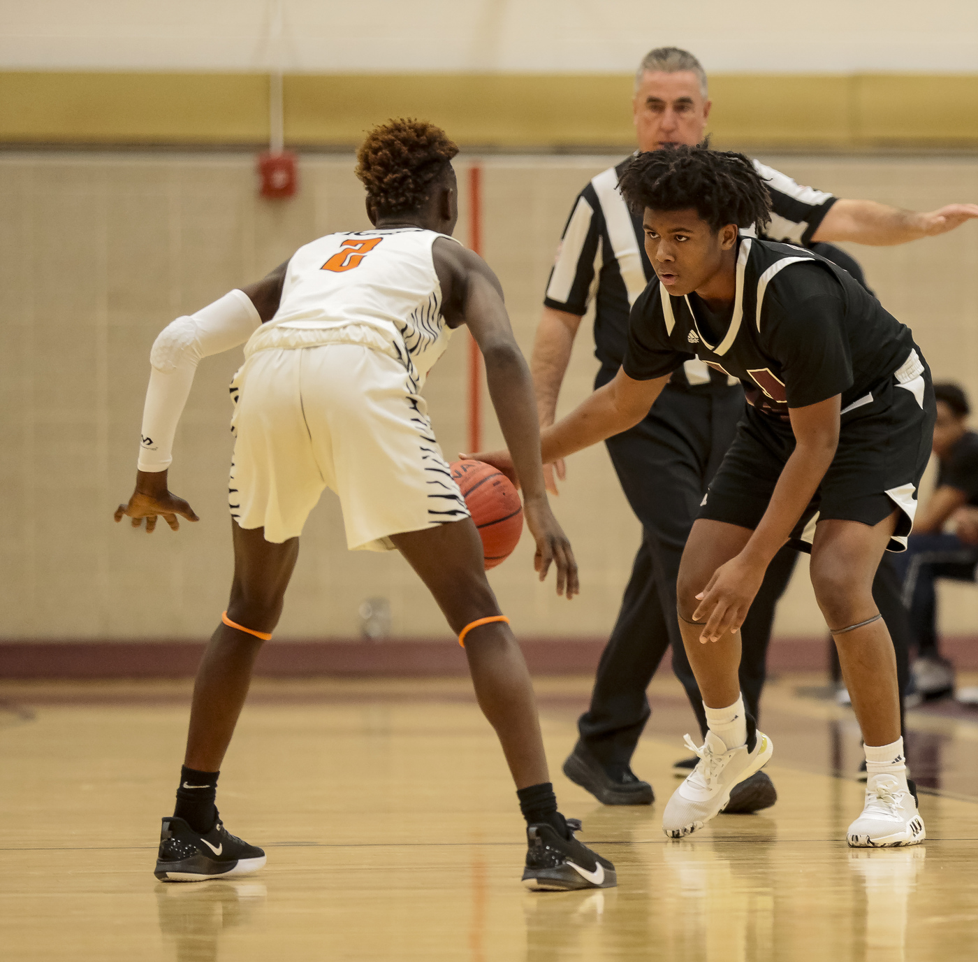 Boy's High School Basketball Linden Plays University - nj.com