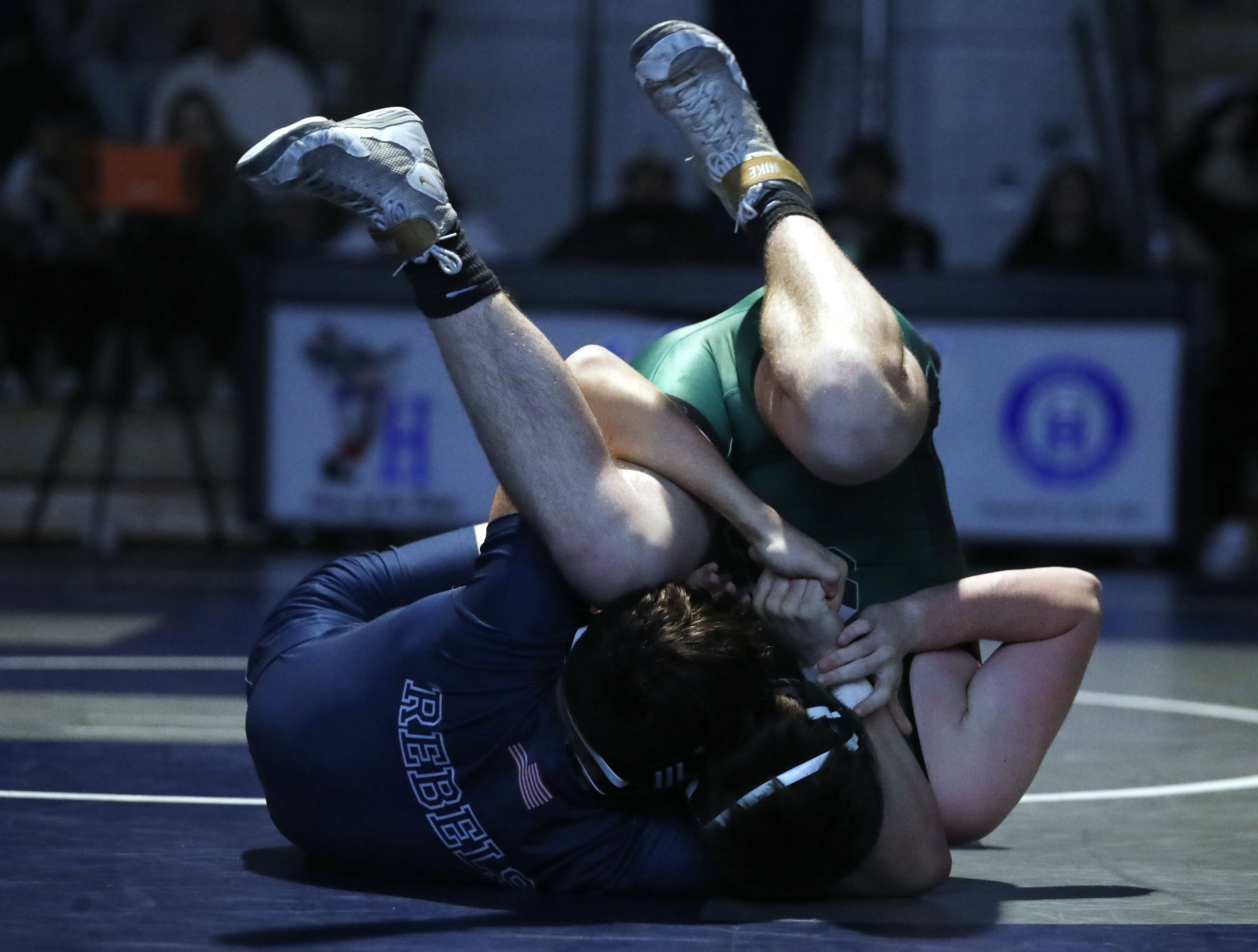 Wrestling: No. 5 Howell defeats South Plainfield - nj.com