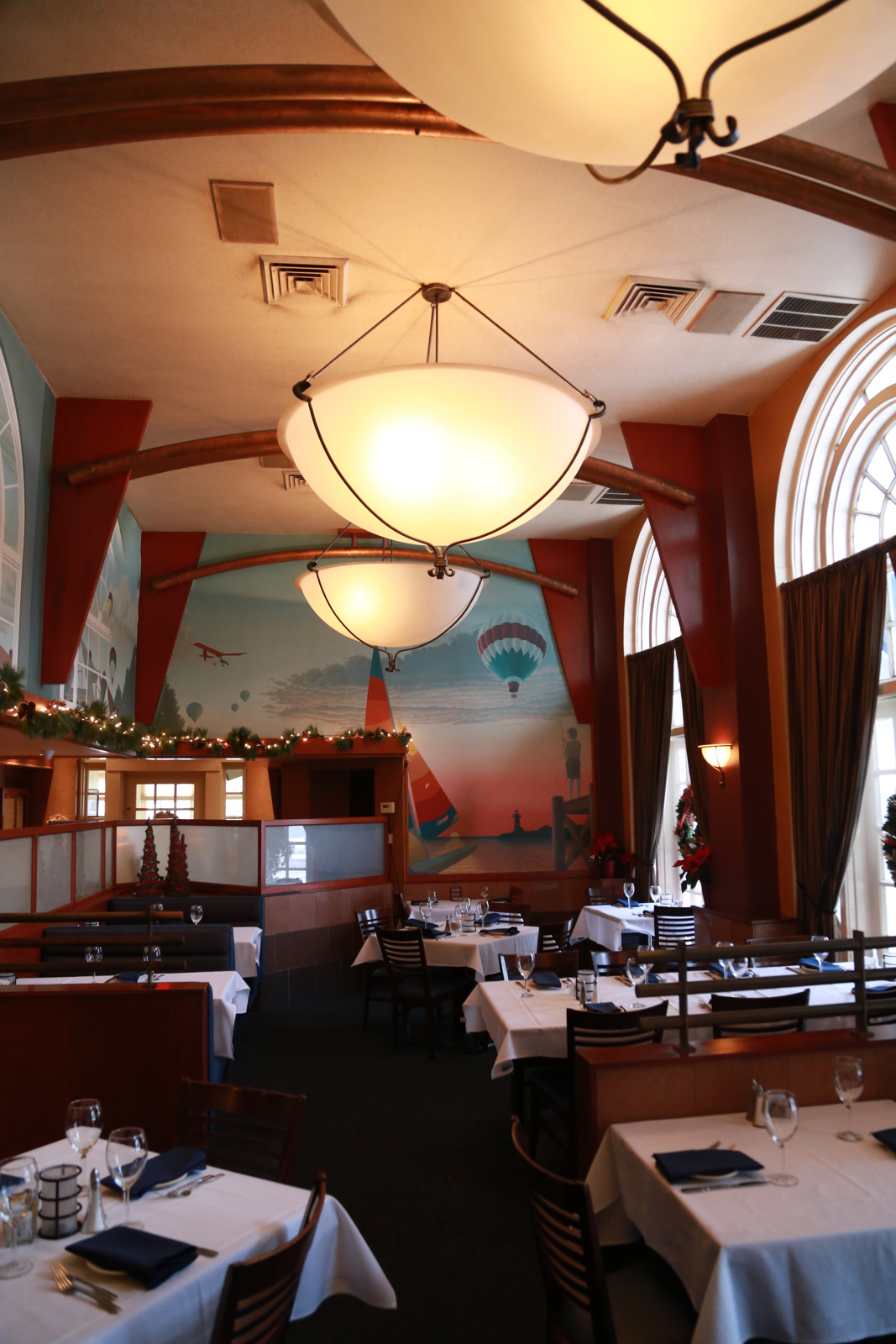 Don's Lighthouse Grille in Cleveland - cleveland.com