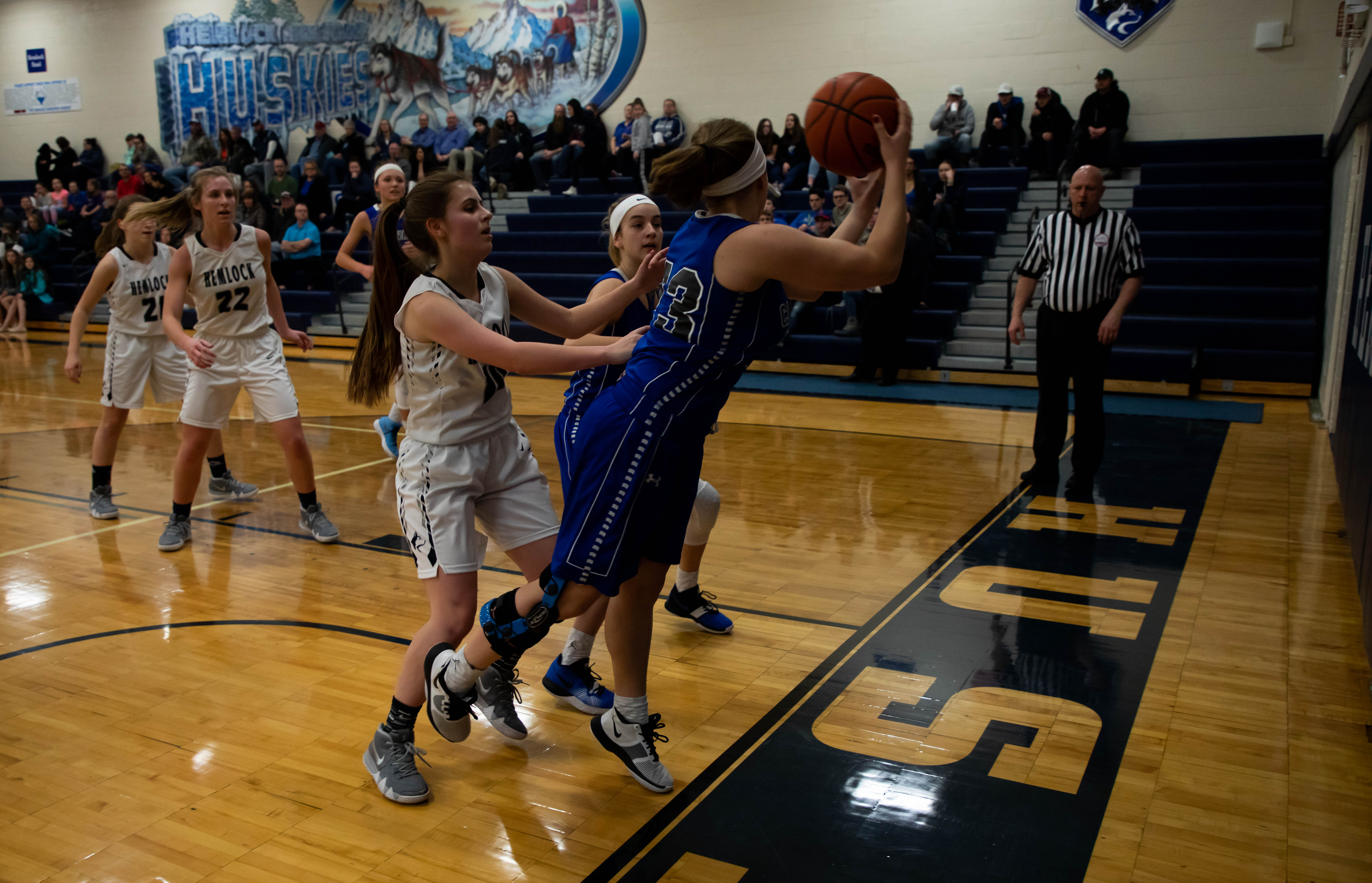 Hemlock remains undefeated after beating Fruitport Calvary Christian ...