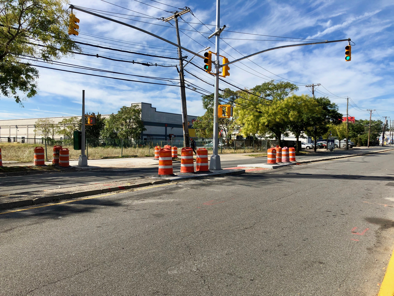 New light installed at entrance of New Dorp High School - silive.com