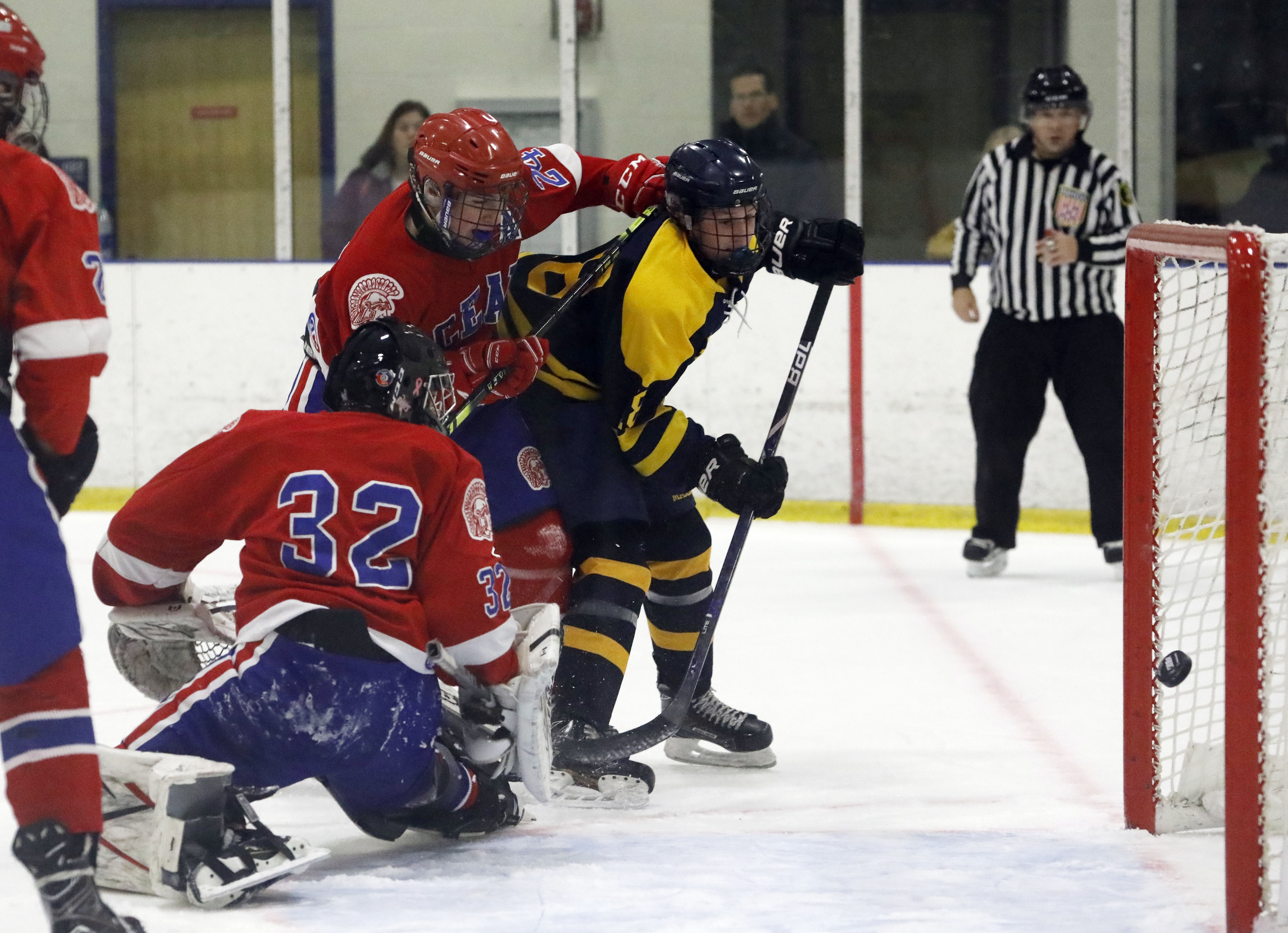 Boys Ice Hockey: Toms River North defeats Ocean Twp 4-2 - nj.com