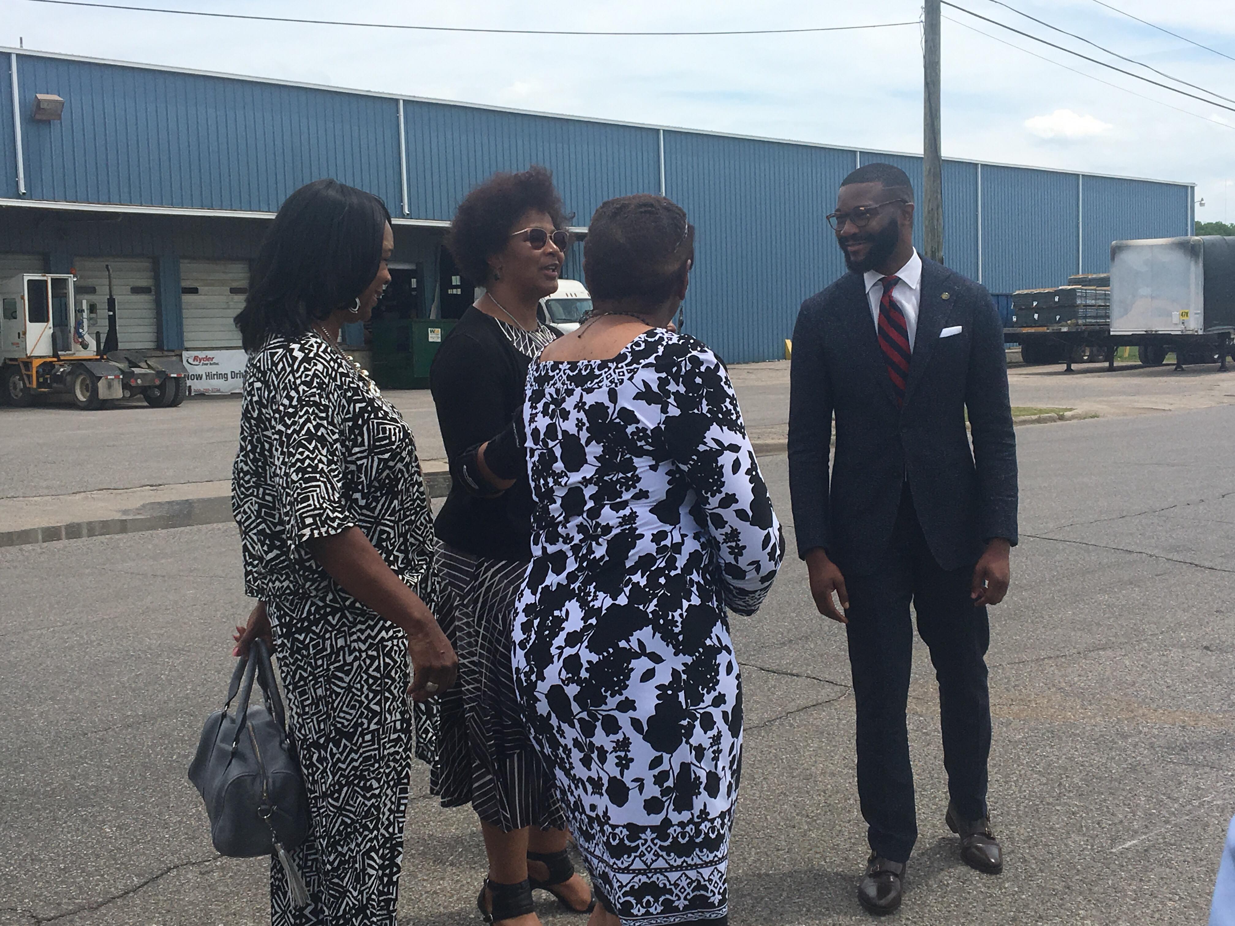 Mayor Randall Woodfin views site of proposed concrete plant - al.com