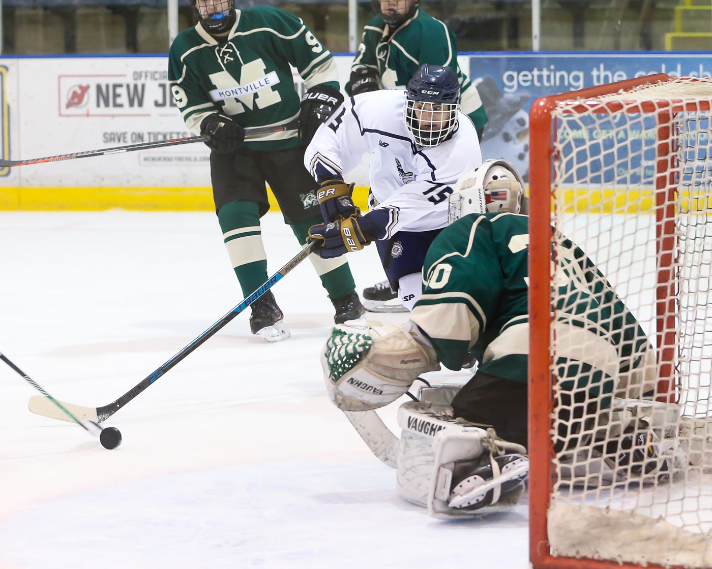 Boys Ice Hockey: Montville defeats Roxbury 4-1 - nj.com